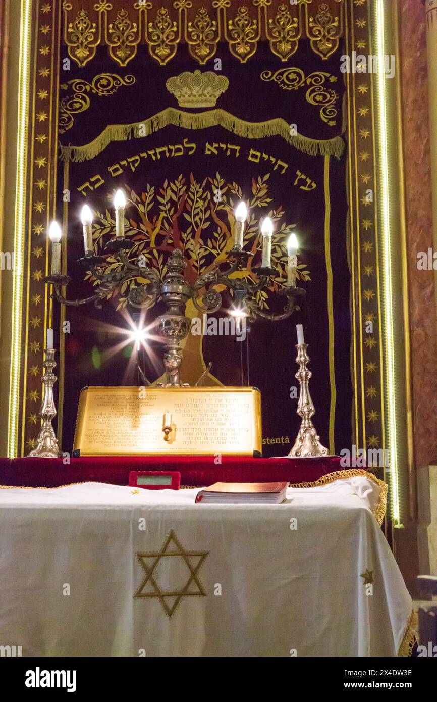 The menorah of the temple hi-res stock photography and images - Alamy