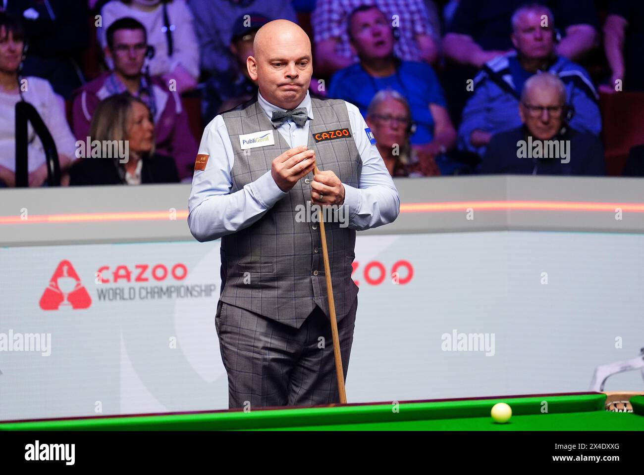 Stuart Bingham during their match against Jak Jones (not pictured) on ...