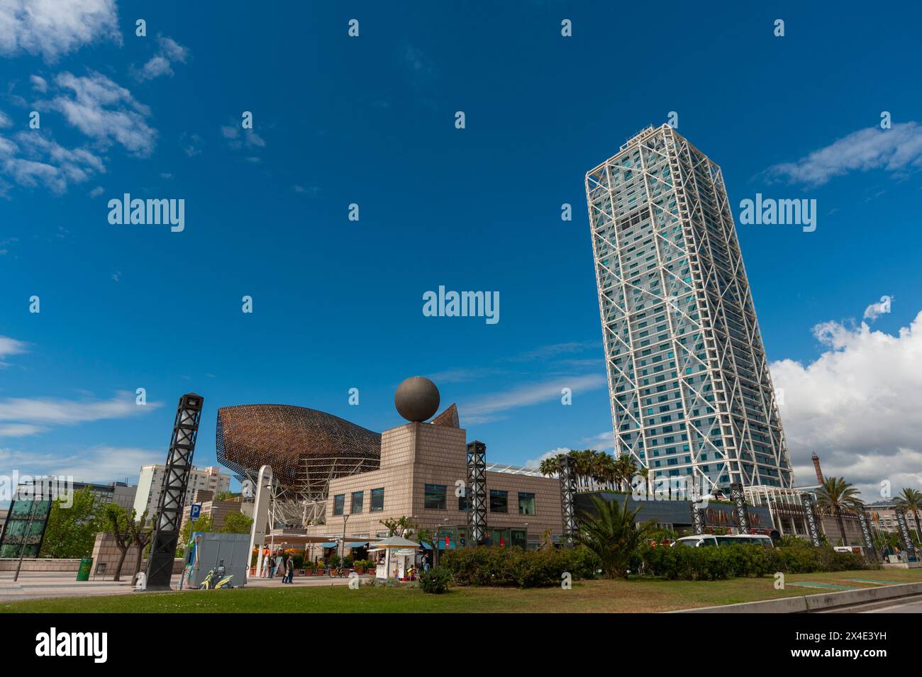 The Golden Fish building, by Frank Owen Gehry, and Hotel Arts at ...