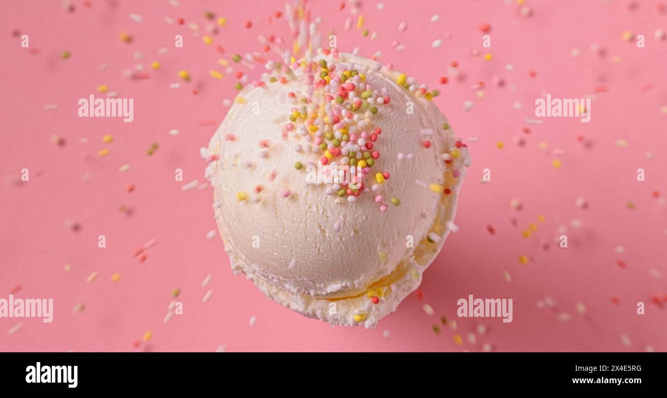Falling ice cream hi-res stock photography and images - Alamy