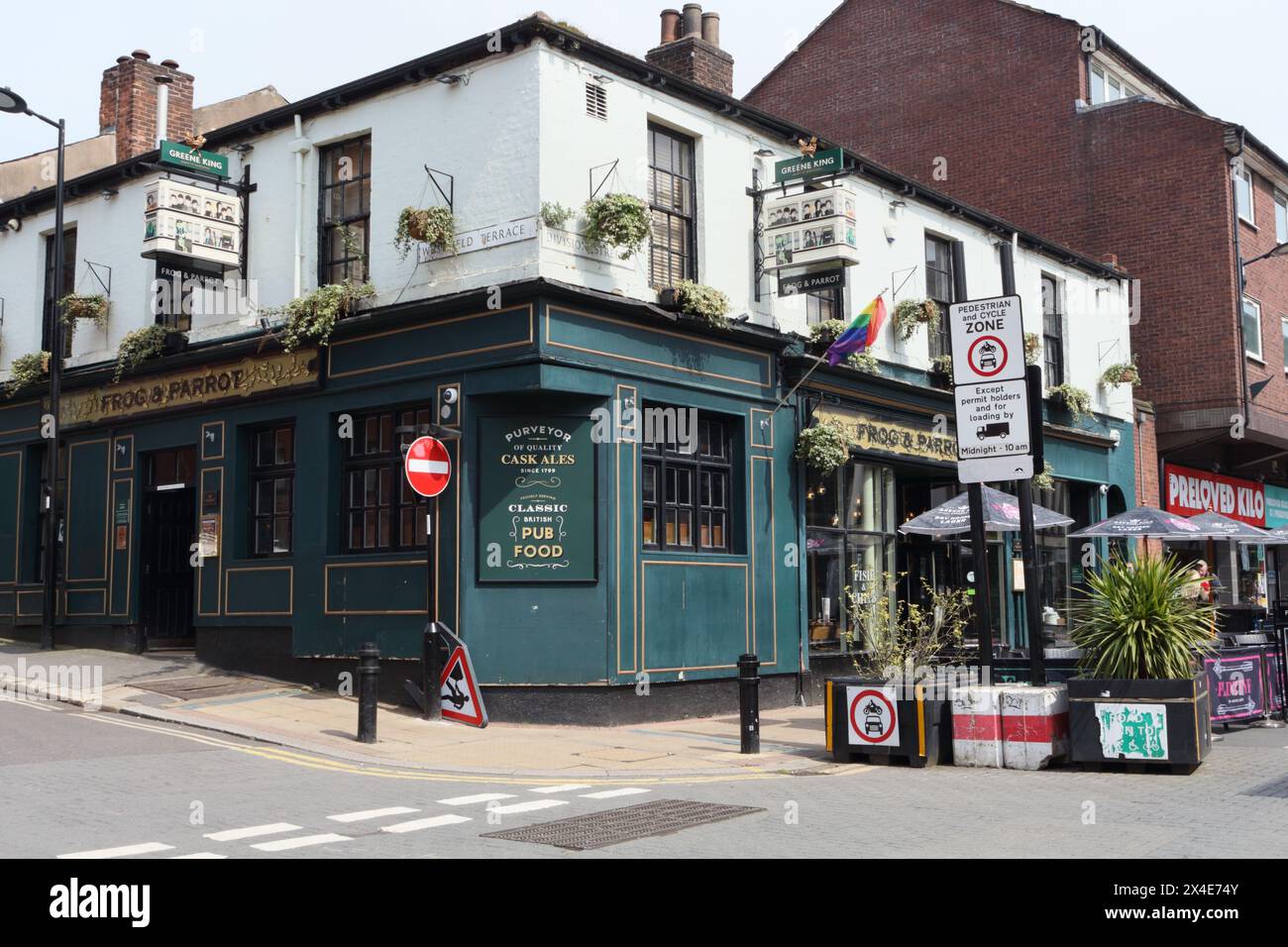 The Frog and Parrot pub on Division street Sheffield city centre ...