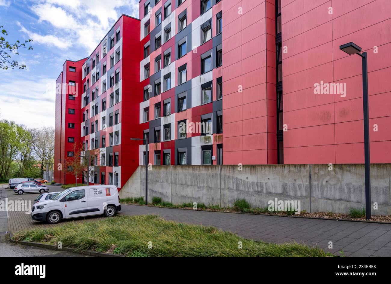 Student residence of the Studierendenwerk Essen-Duisburg in Essen, over ...