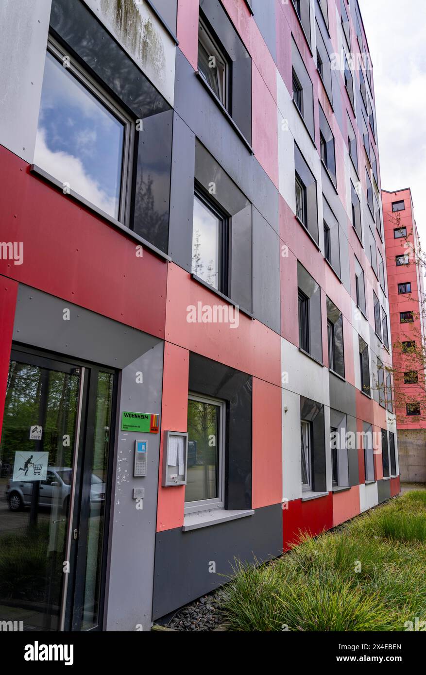 Student residence of the Studierendenwerk Essen-Duisburg in Essen, over ...