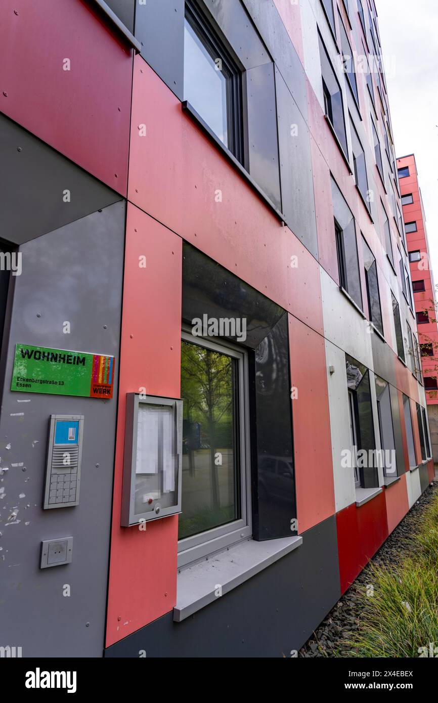 Student residence of the Studierendenwerk Essen-Duisburg in Essen, over ...