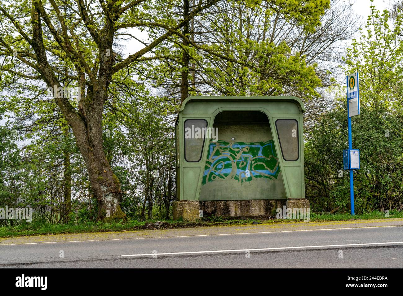 Bus stop Scheideweg, bus shelter on a country road, B 483, near ...