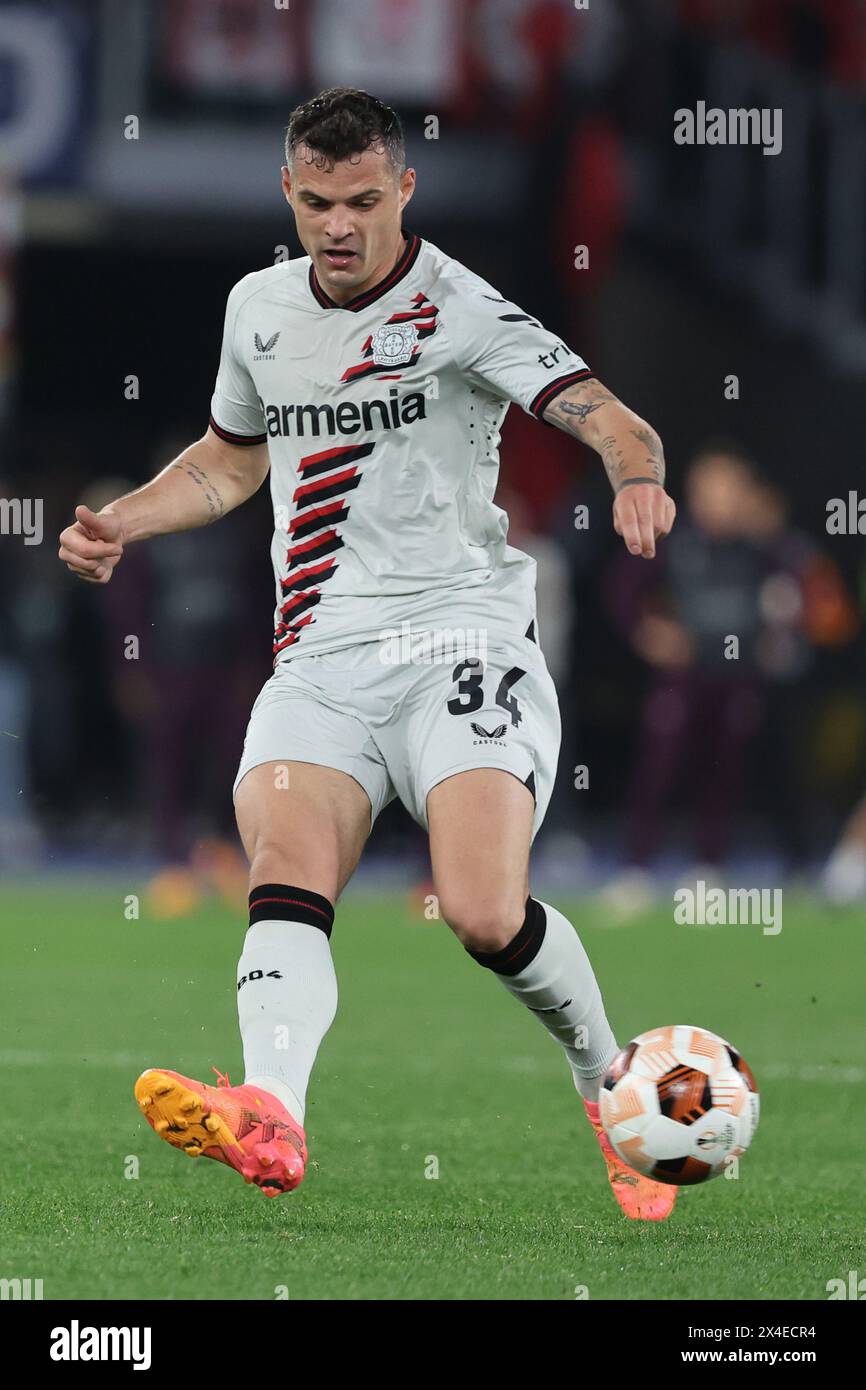 Fußball granit xhaka hi-res stock photography and images - Alamy
