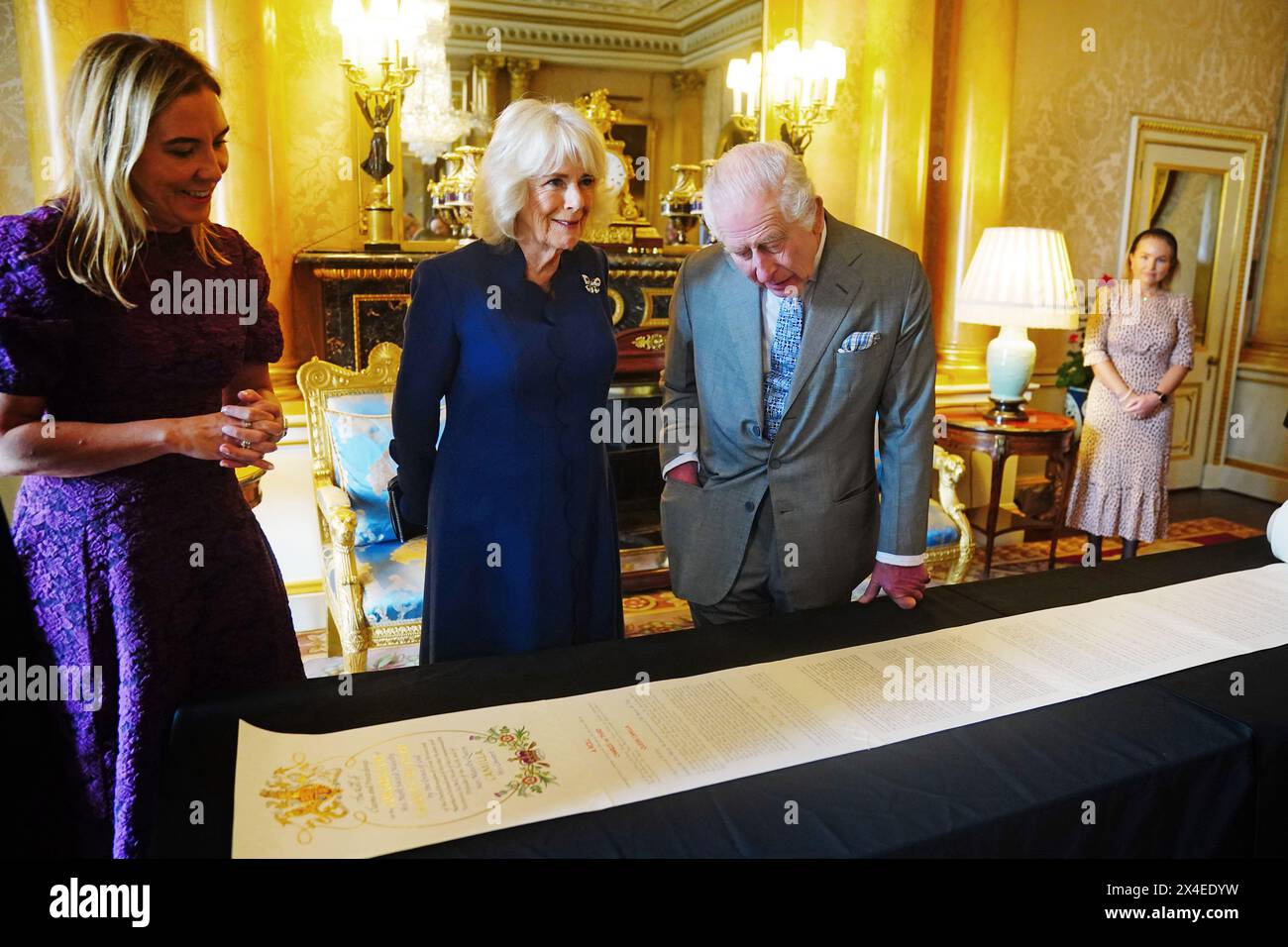 King charles crown 2024 hi-res stock photography and images - Alamy
