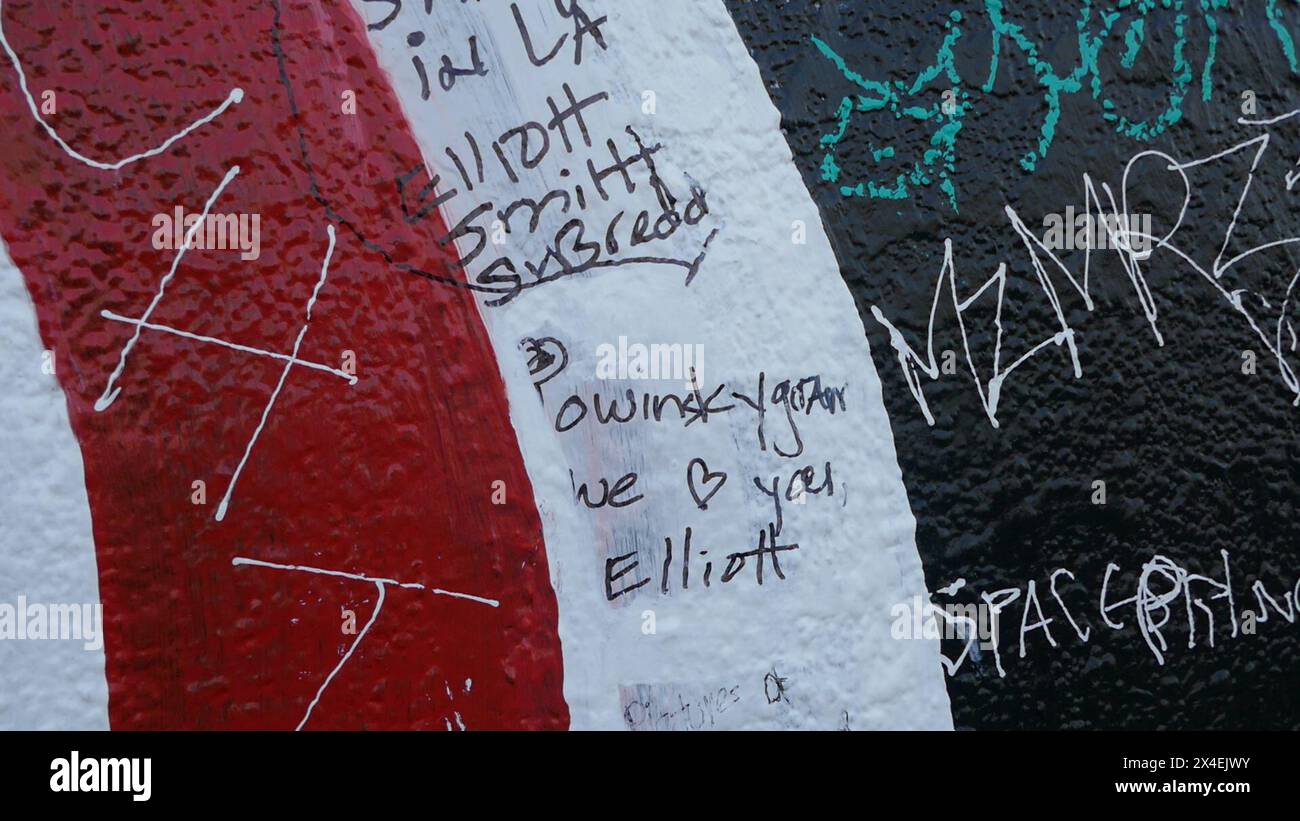 Los Angeles, California, USA 1st May 2024 Singer Elliott Smith Figure 8 ...