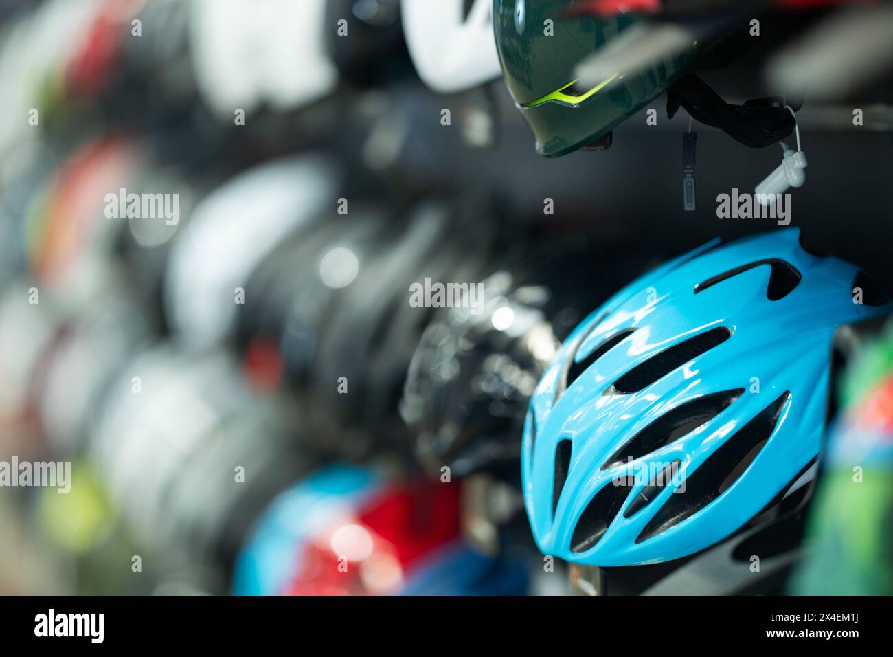 Cycling helmets shop hi-res stock photography and images - Alamy