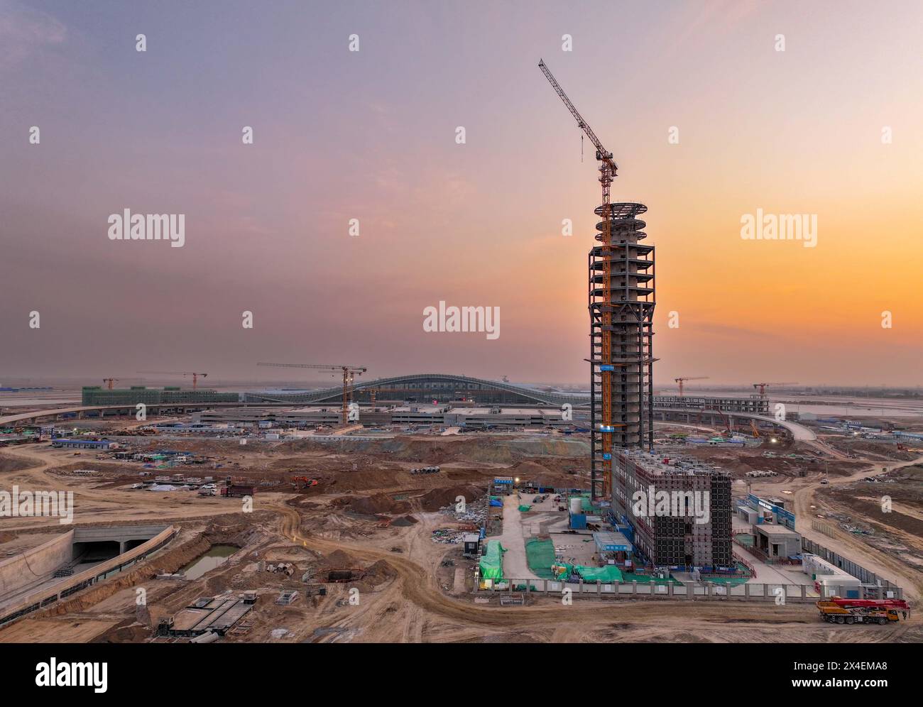 HOHHOT, CHINA - MAY 2, 2024 - Builders work at the construction site of ...