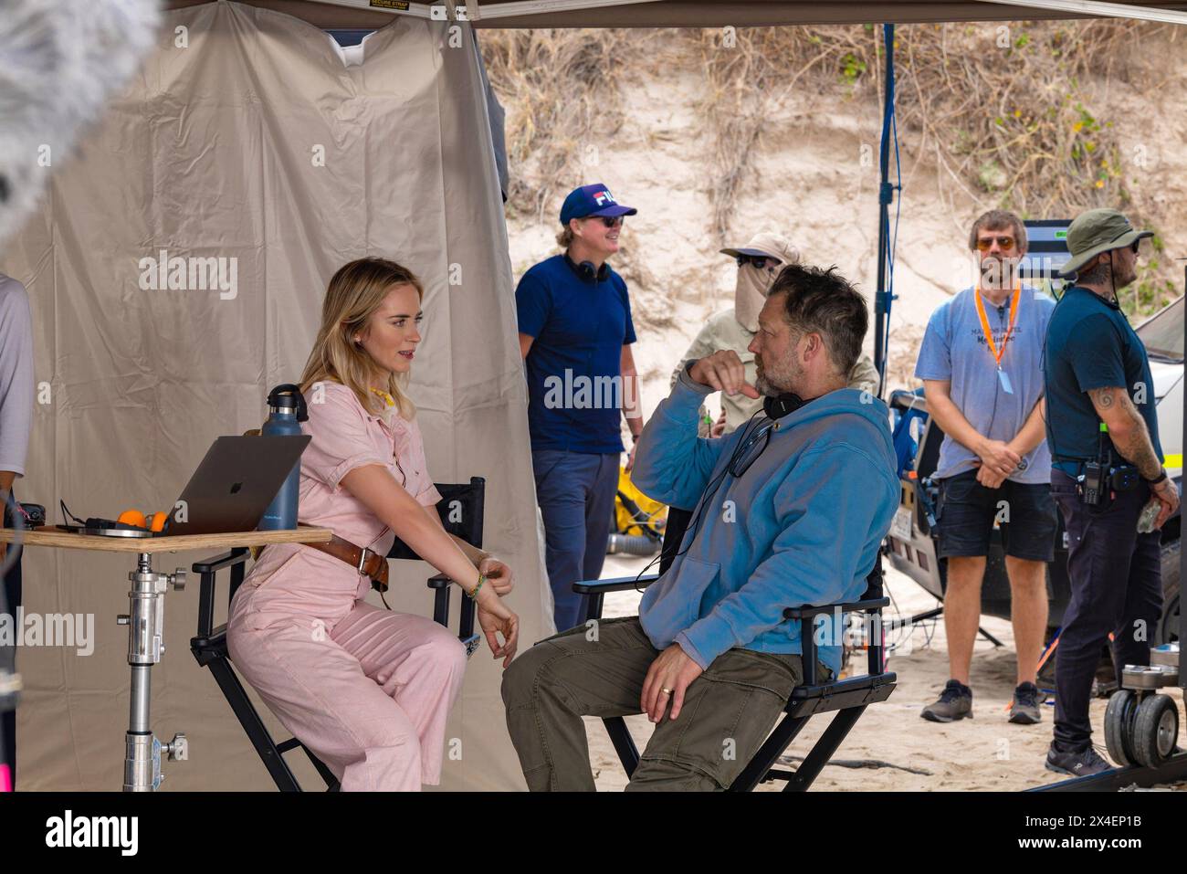 THE FALL GUY, foreground from left: Emily Blunt, director David Leitch ...