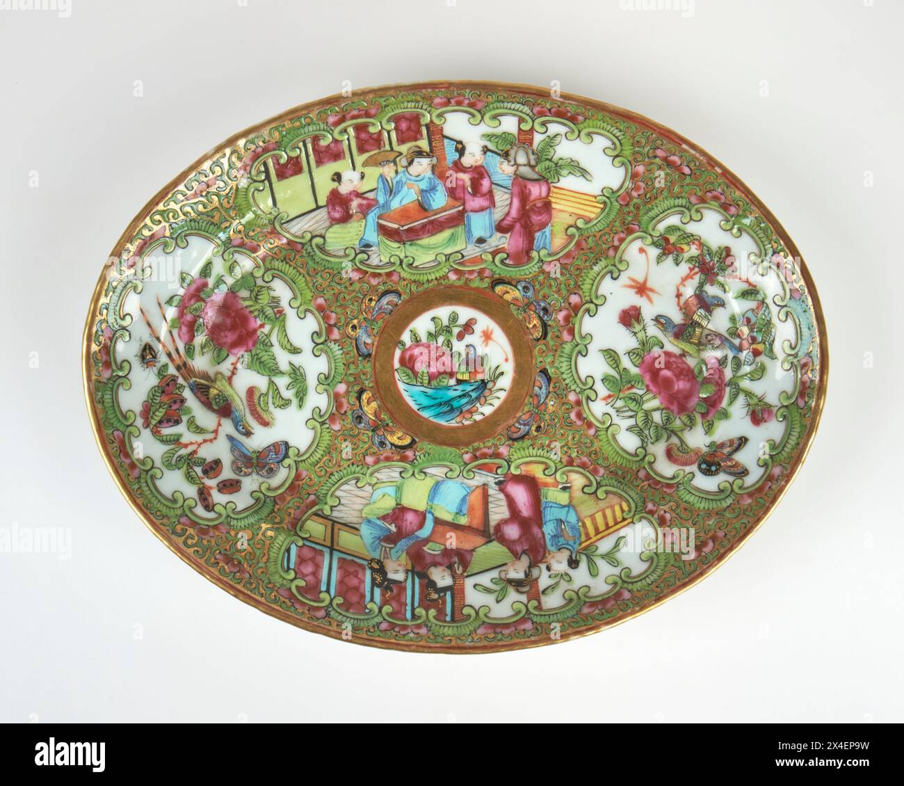 Antique 19thc. Chinese Famille Rose Canton porcelain dish Stock Photo ...