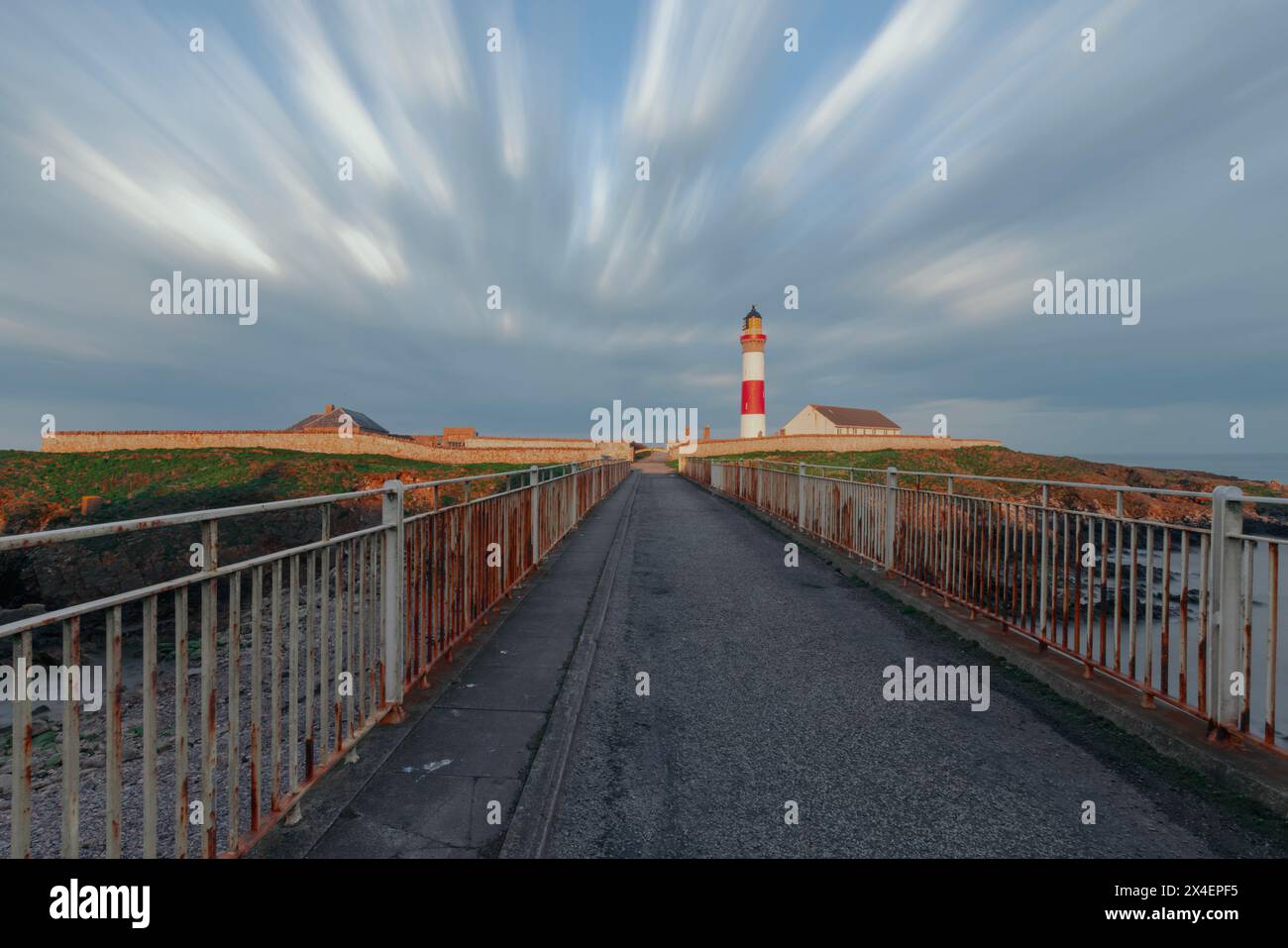 Buchan Ness Lighthouse, Boddam, Aberdeenshire, Scotland Stock Photo - Alamy