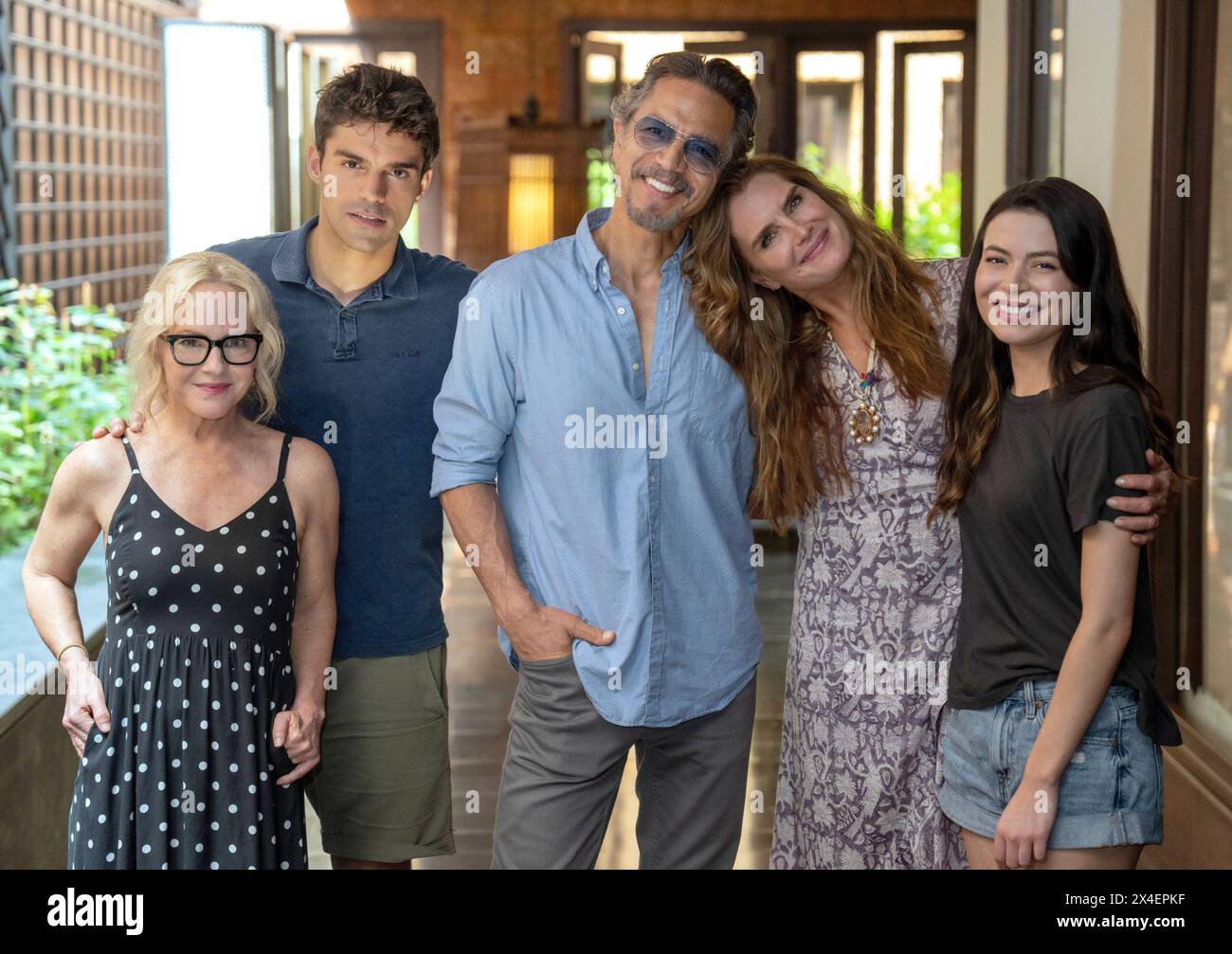 MOTHER OF THE BRIDE, from left: Rachael Harris, Sean Teale, Benjamin ...