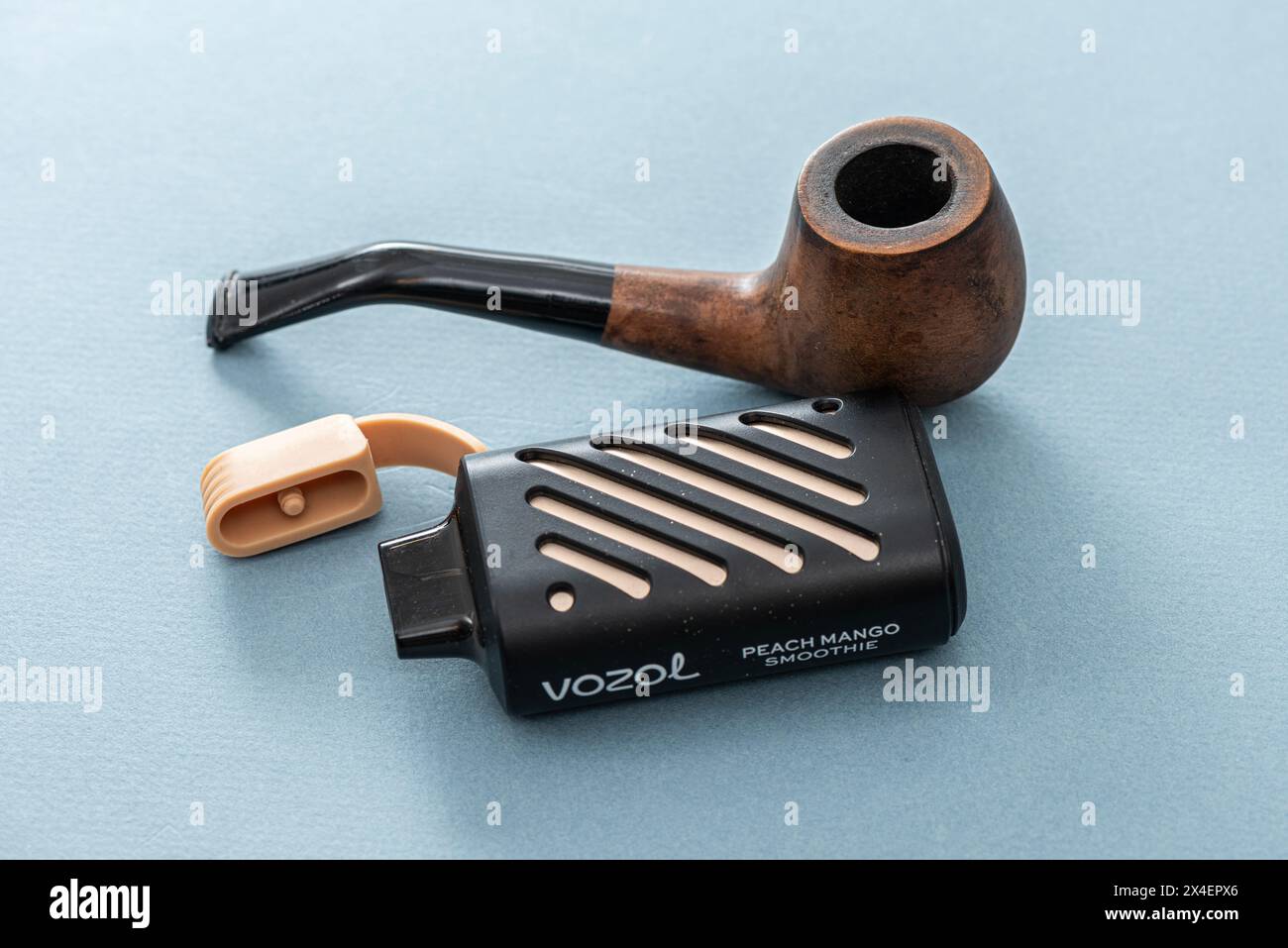 Smoking pipe machine hi-res stock photography and images - Alamy