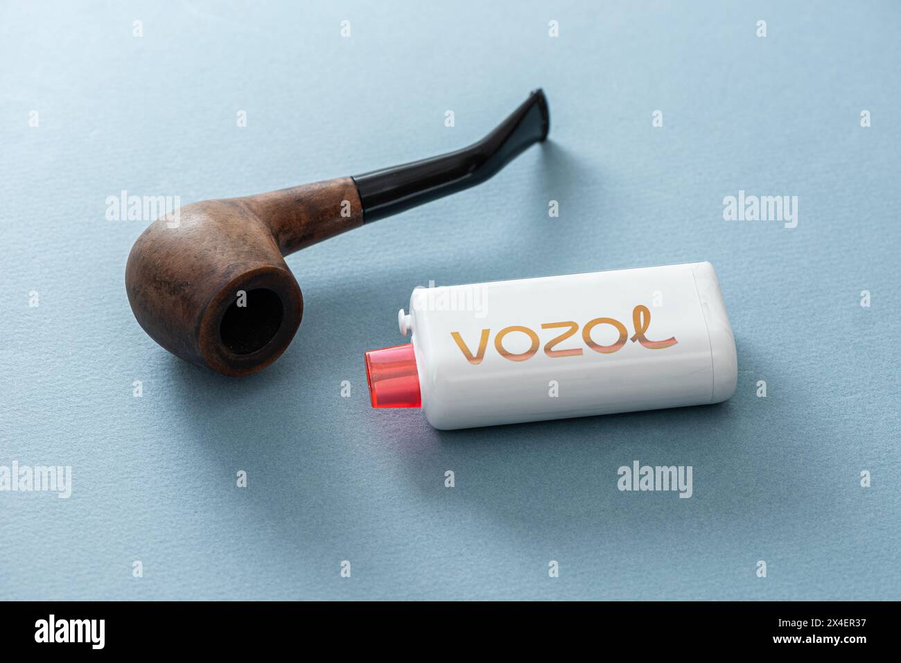 Vapor e pipe hi-res stock photography and images - Alamy