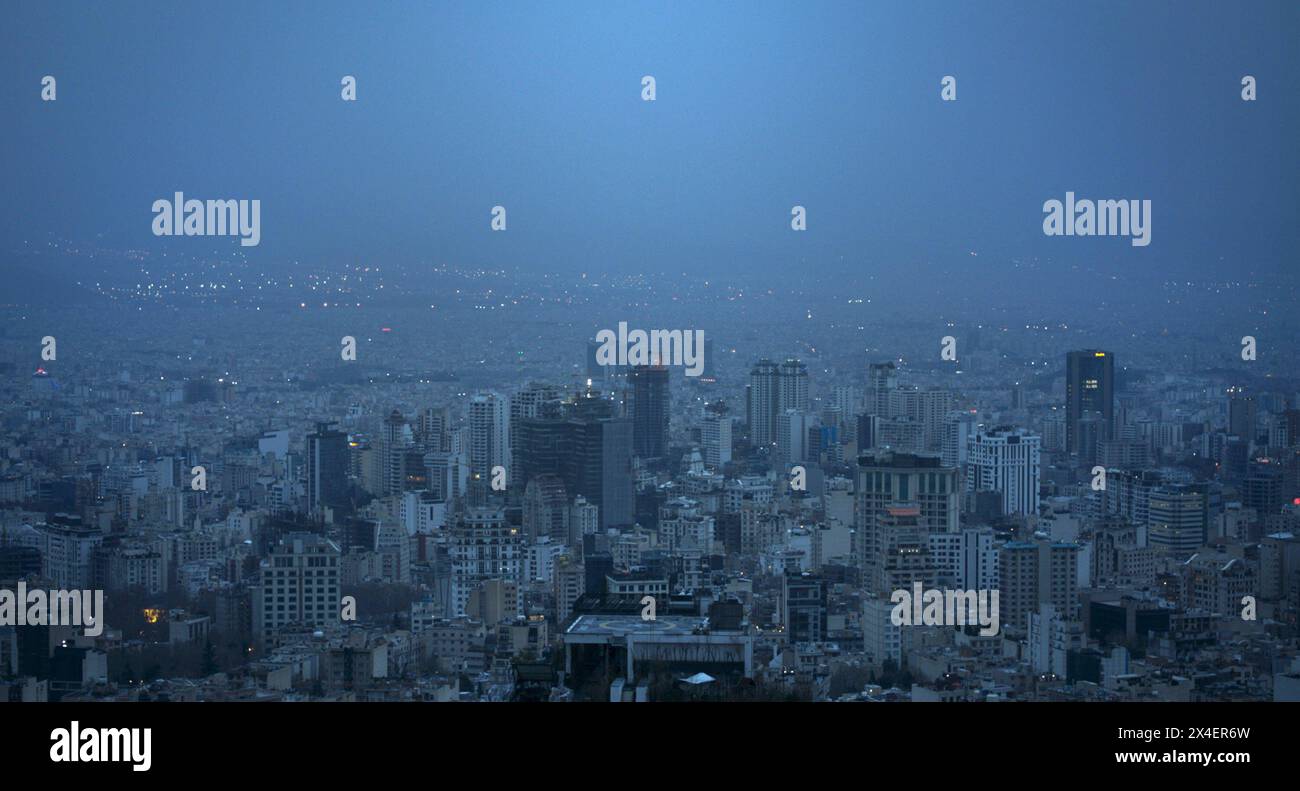 TERRESTRIAL VERSES, (aka AYEH HAYE ZAMINI), Tehran, Iran, 2023. © Films ...