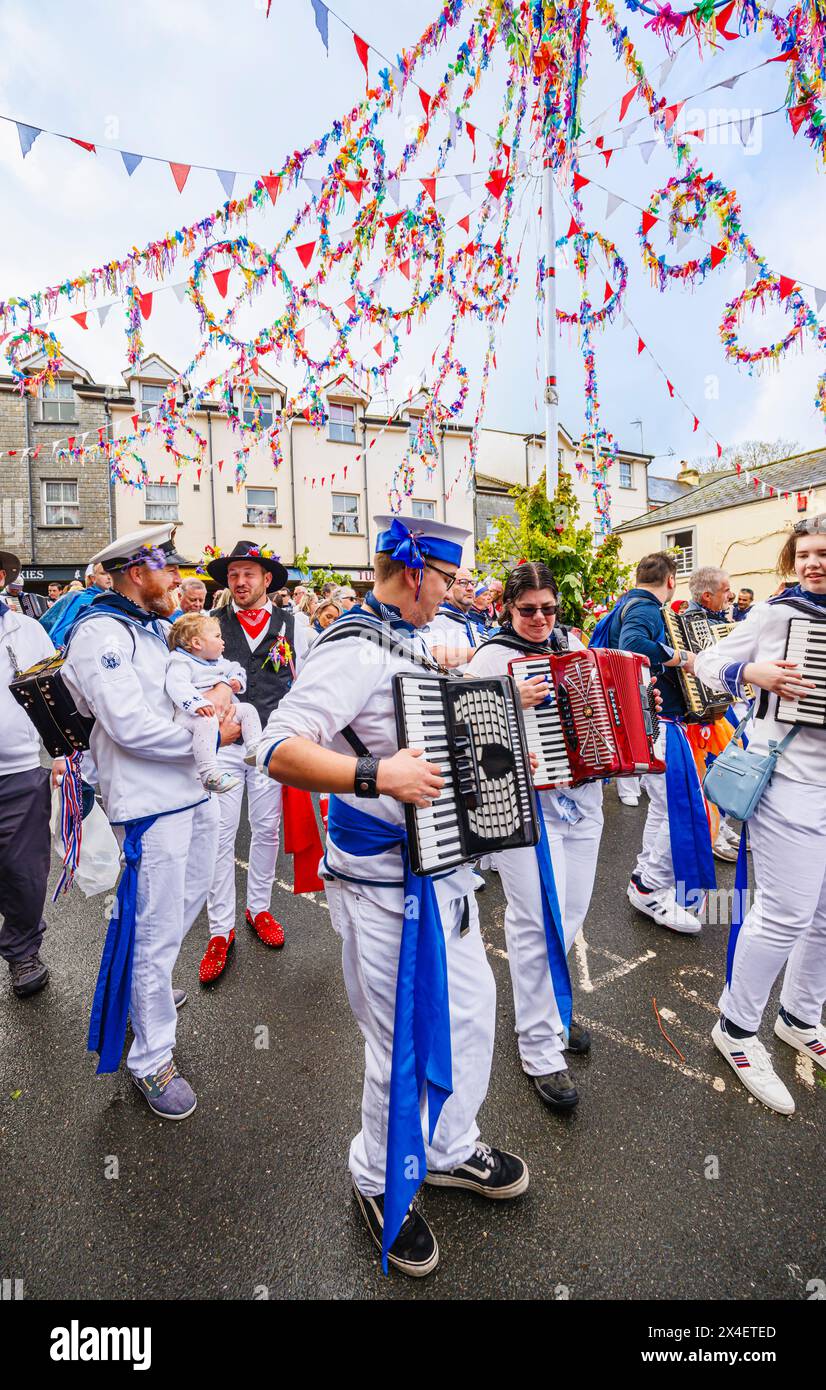 Blue Ribbon accordion players gather round the maypole for the 'Obby ...