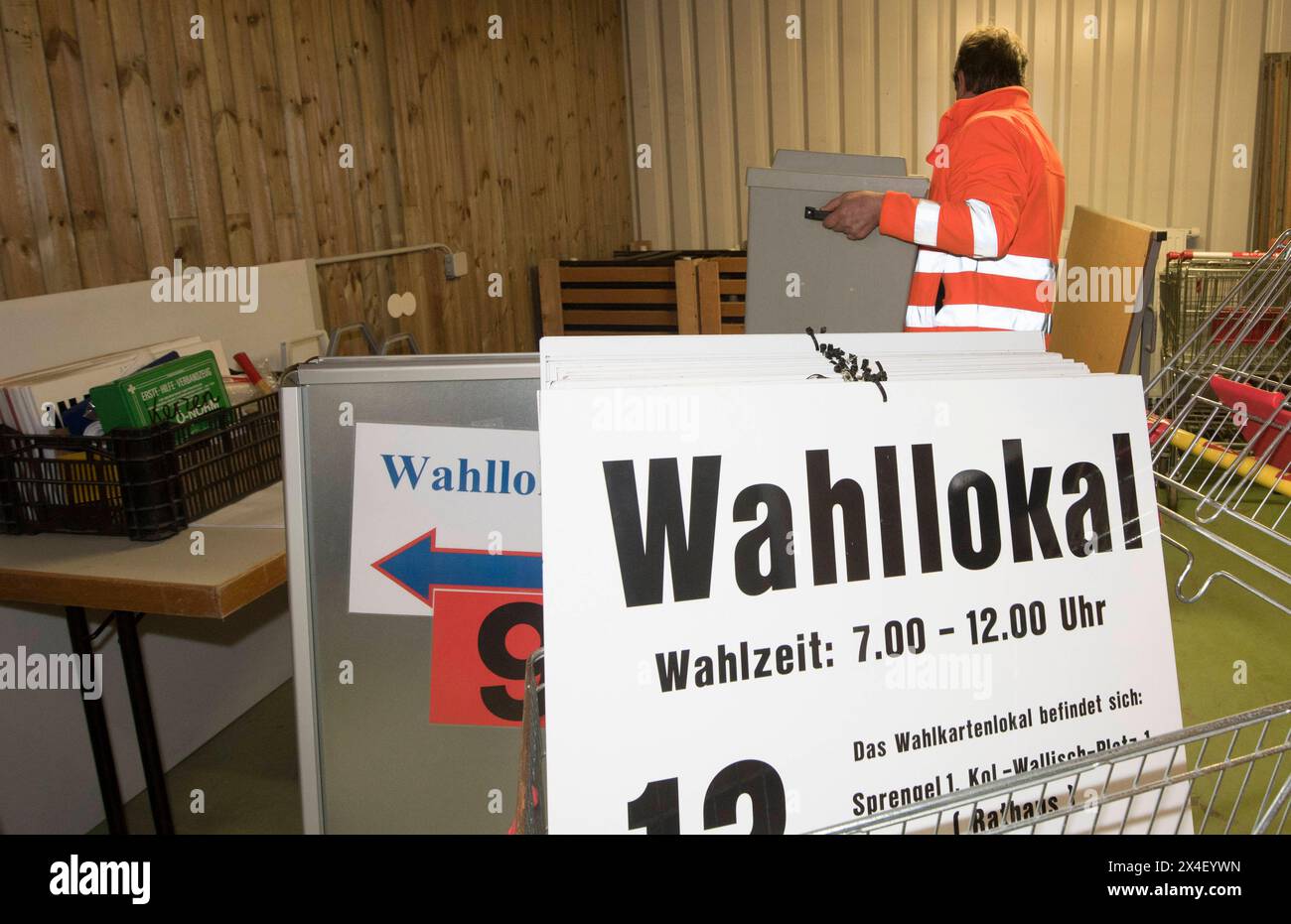 personal voting in an election ,cast a vote personal voting in an ...