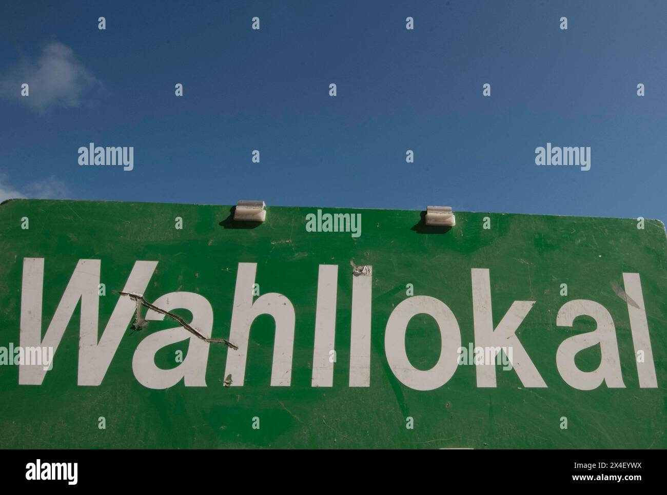 personal voting in an election ,cast a vote personal voting in an ...