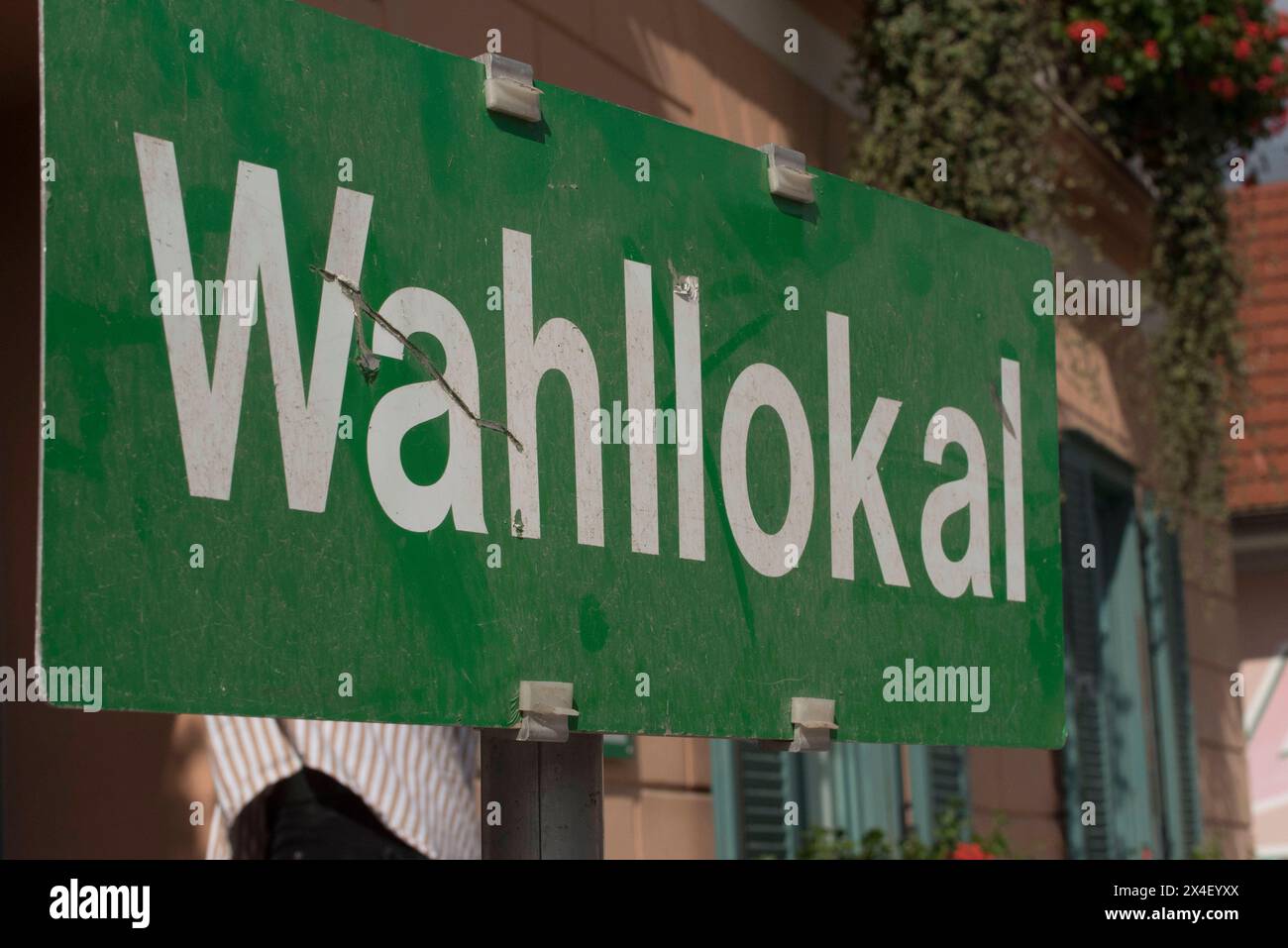 personal voting in an election ,cast a vote personal voting in an ...