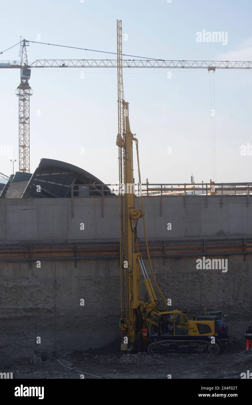 excavator and digging in hydraulic engineering and the construction ...