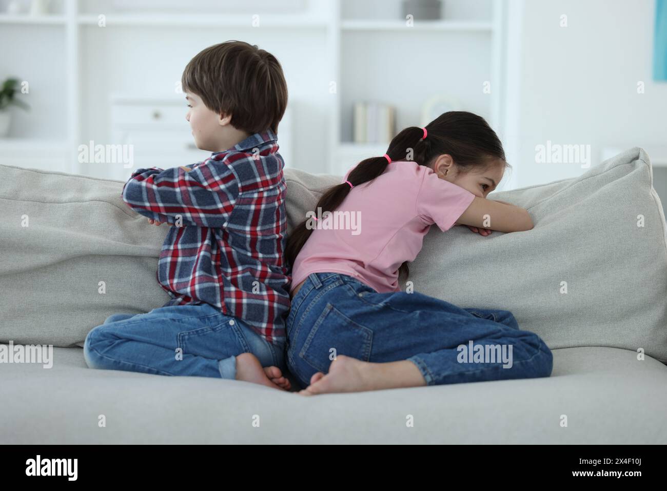 Girl upset and brother hi-res stock photography and images - Alamy