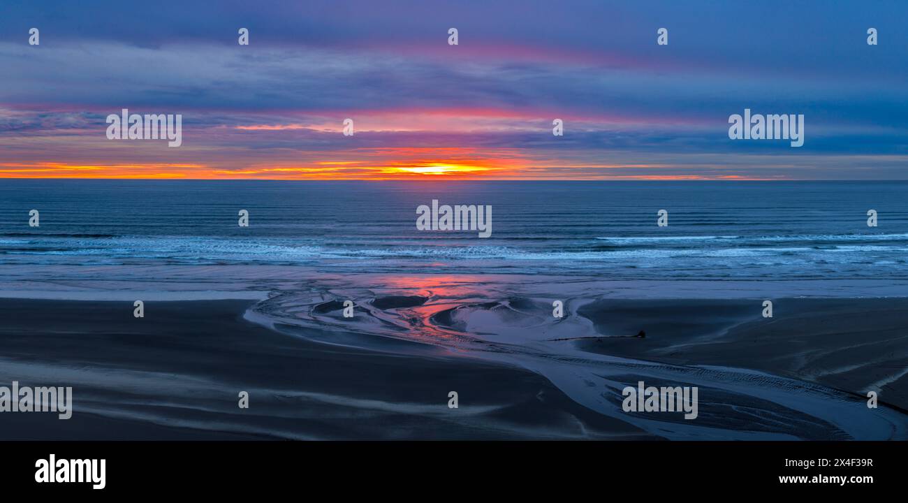 USA, Washington State, Copalis Beach. Sunset panoramic where Boone ...