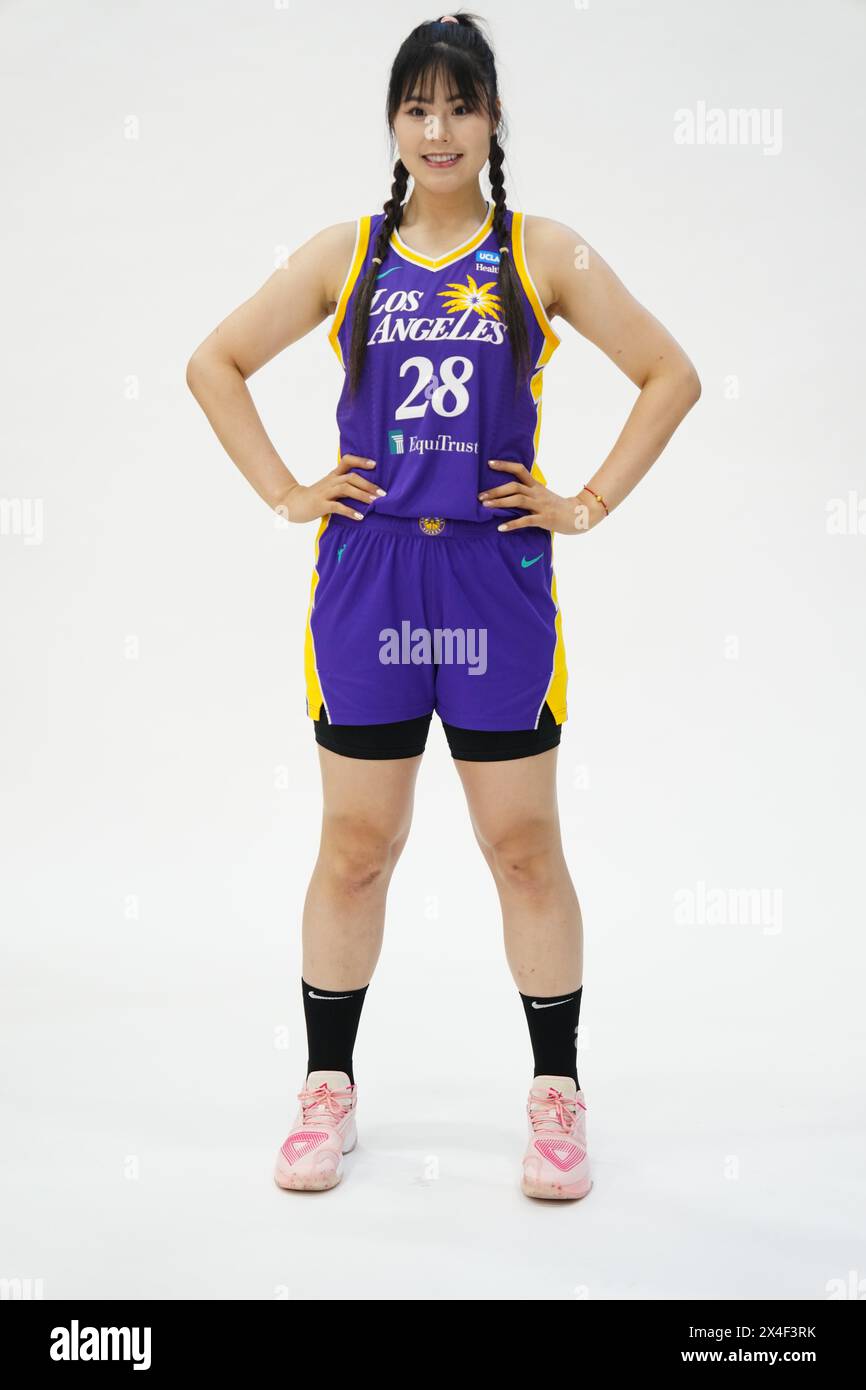 Li yueru hi-res stock photography and images - Alamy