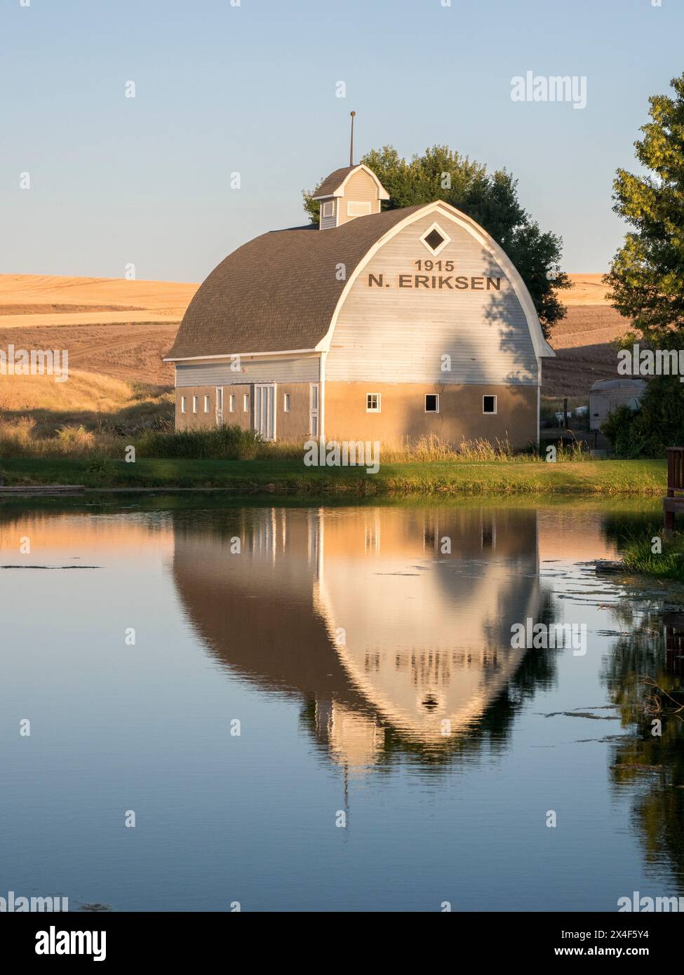 The Erickson 1915 barn with reflection in pond. (Editorial Use Only ...