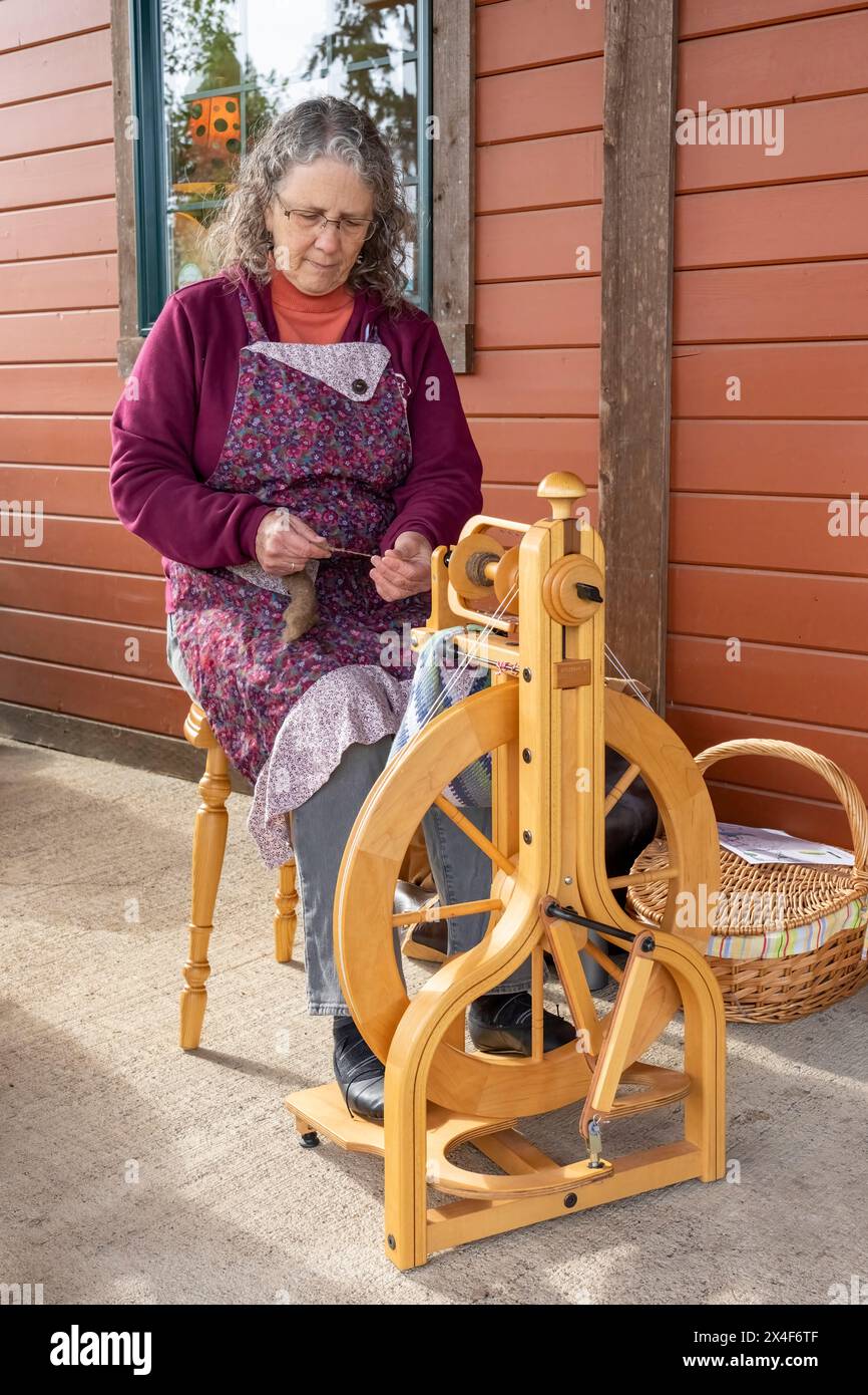 Treadle hi-res stock photography and images - Alamy