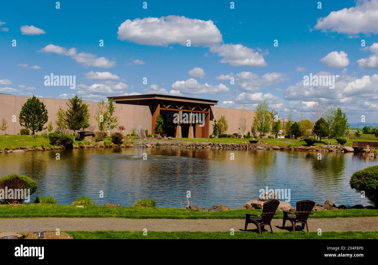 USA, Washington State, Walla Walla. Waterbrook winery is a destination ...