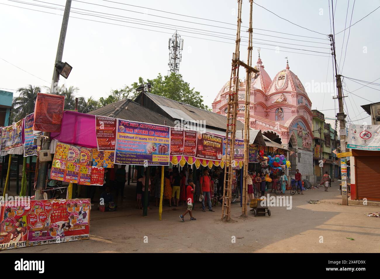 Smashan Kali Mandir. Bainan Bazaar area, Bagnan, Howrah, West Bengal ...
