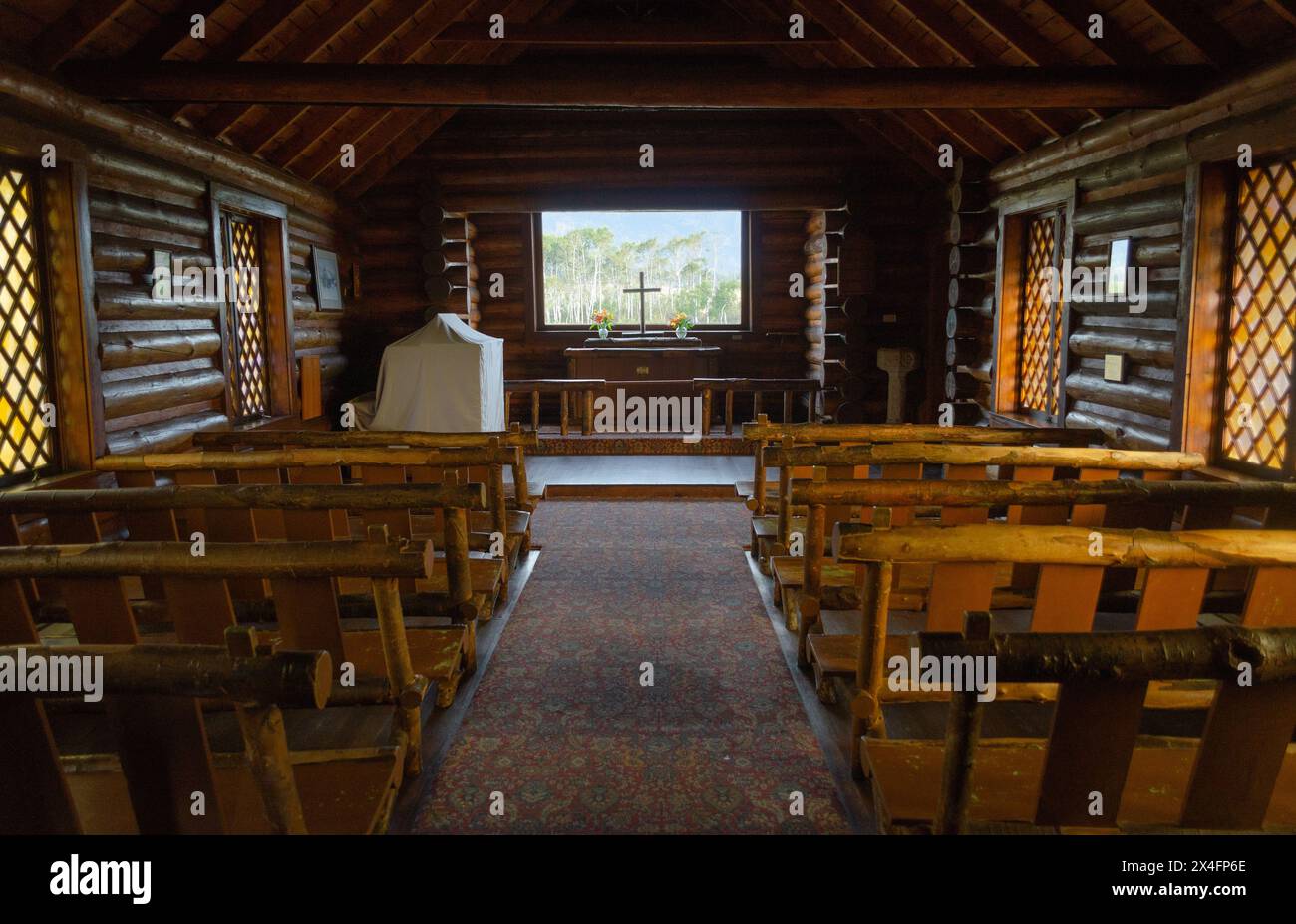 The rustic log Chapel of the Transfiguration at the Grand Teton ...