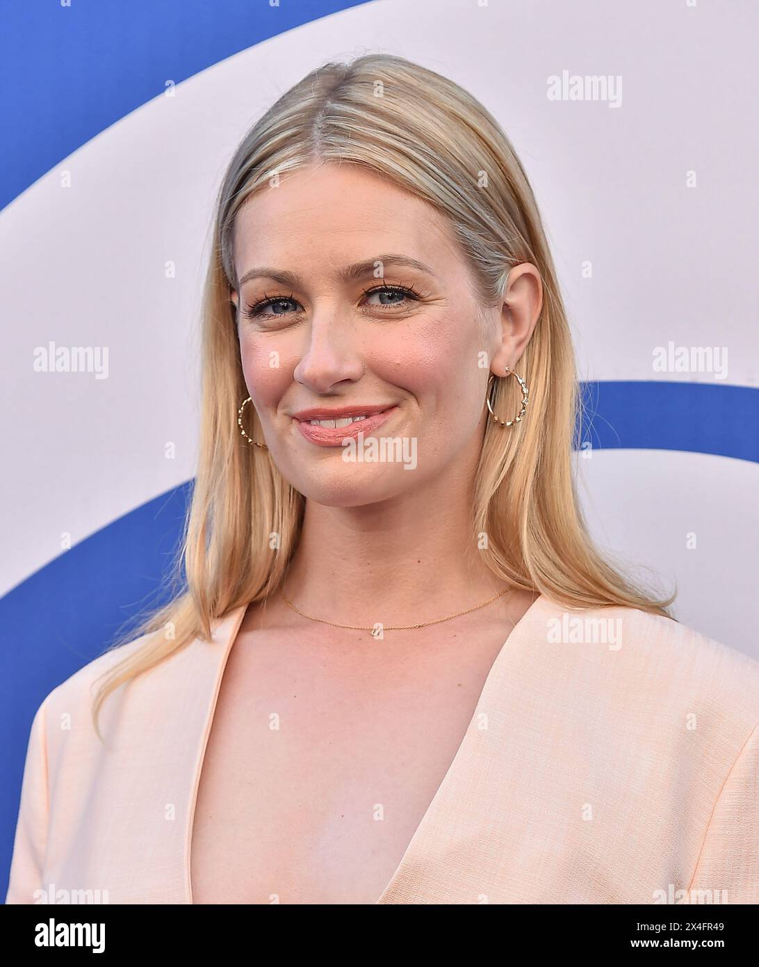 Hollywood, USA. 02nd May, 2024. Beth Behrs arriving to the CBS 2024 ...