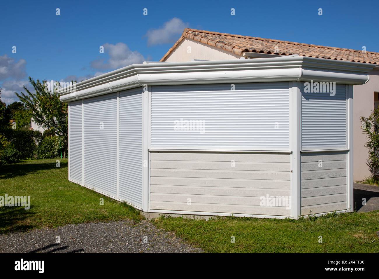 veranda glazed gallery white house modern facade entrance room in home ...