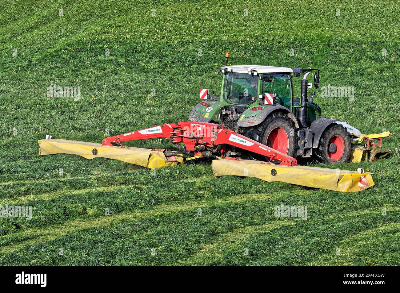 Schnitttermin hi-res stock photography and images - Alamy