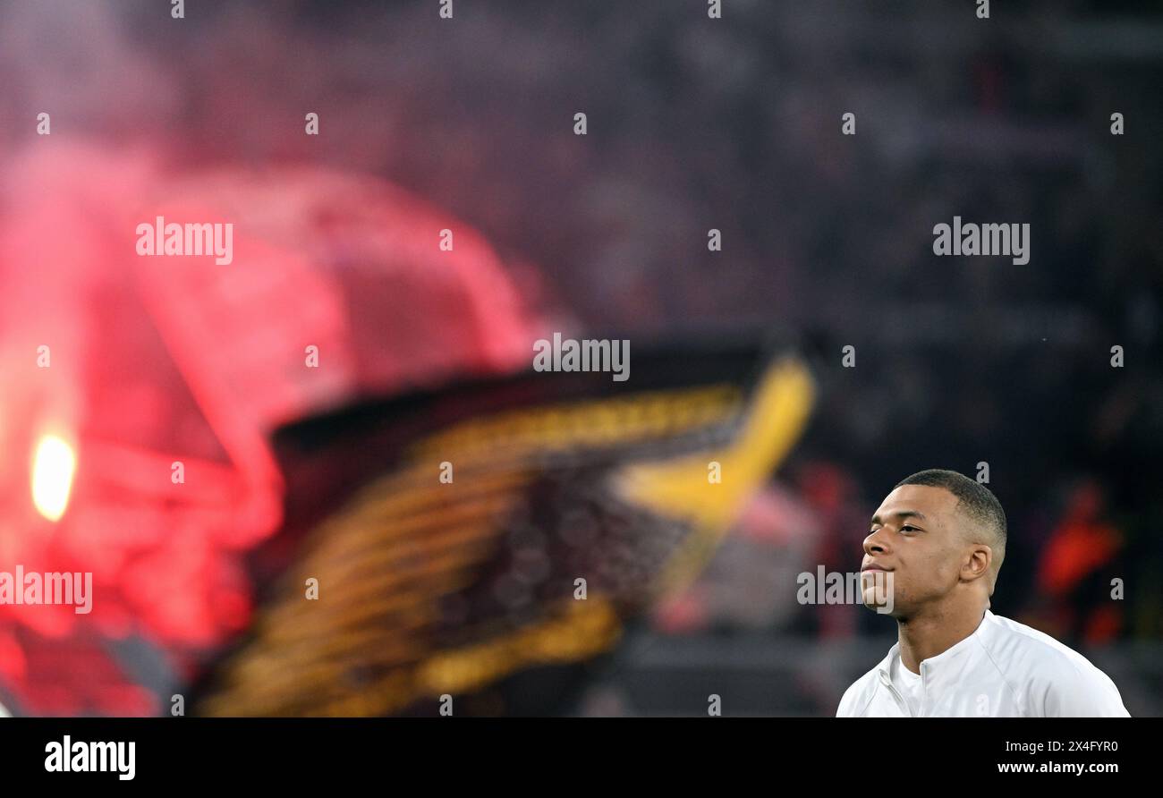 Kylian mbappe ucl final hi-res stock photography and images - Alamy