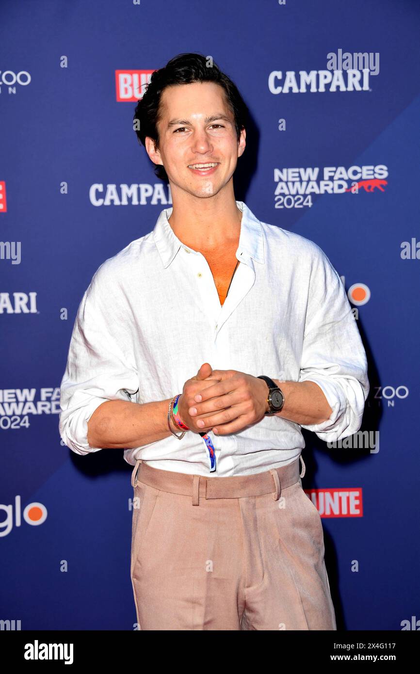 RECORD DATE NOT STATED Tim Oliver Schultz *** Tim Oliver Schultz Stock ...