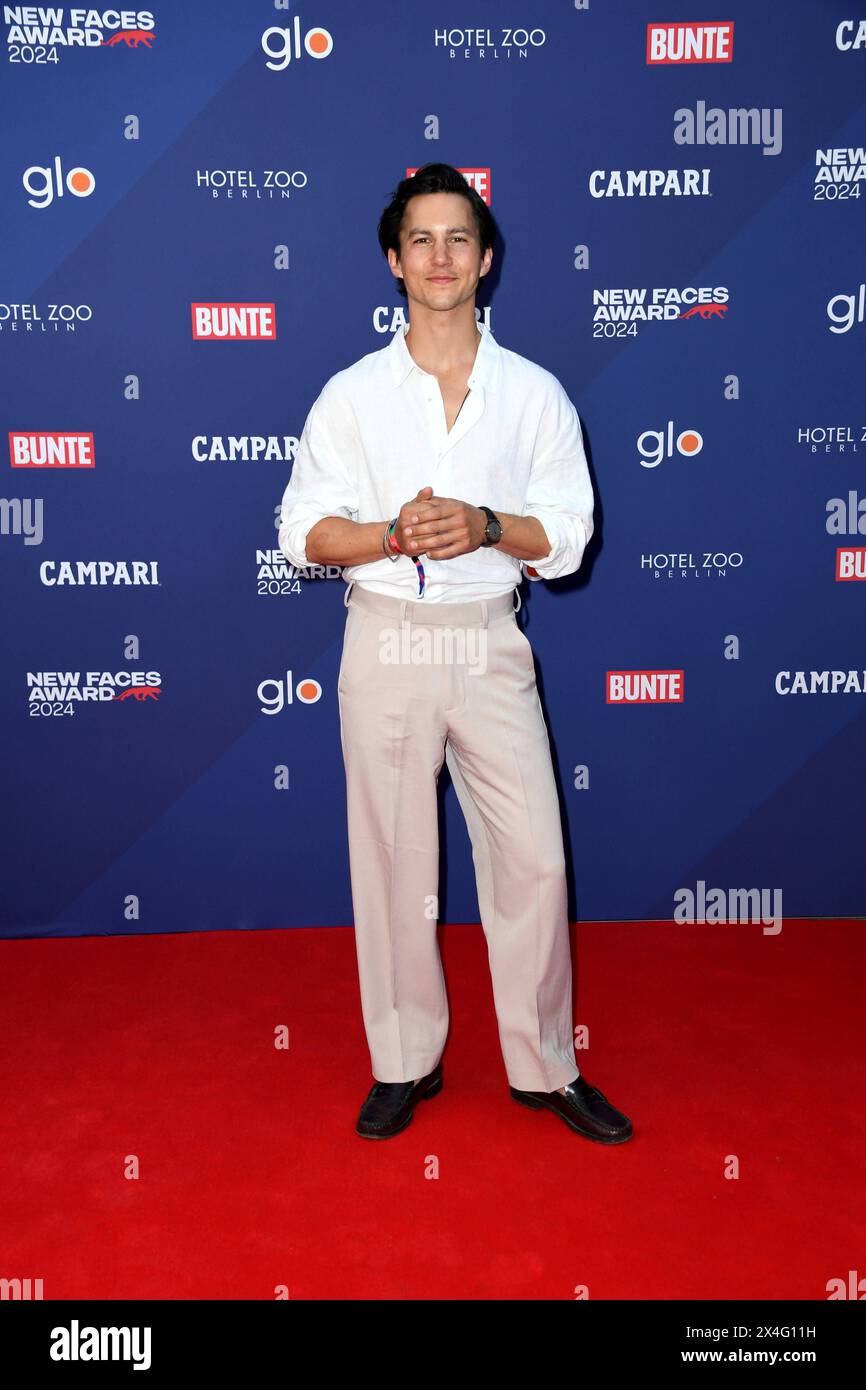 RECORD DATE NOT STATED Tim Oliver Schultz *** Tim Oliver Schultz Stock ...