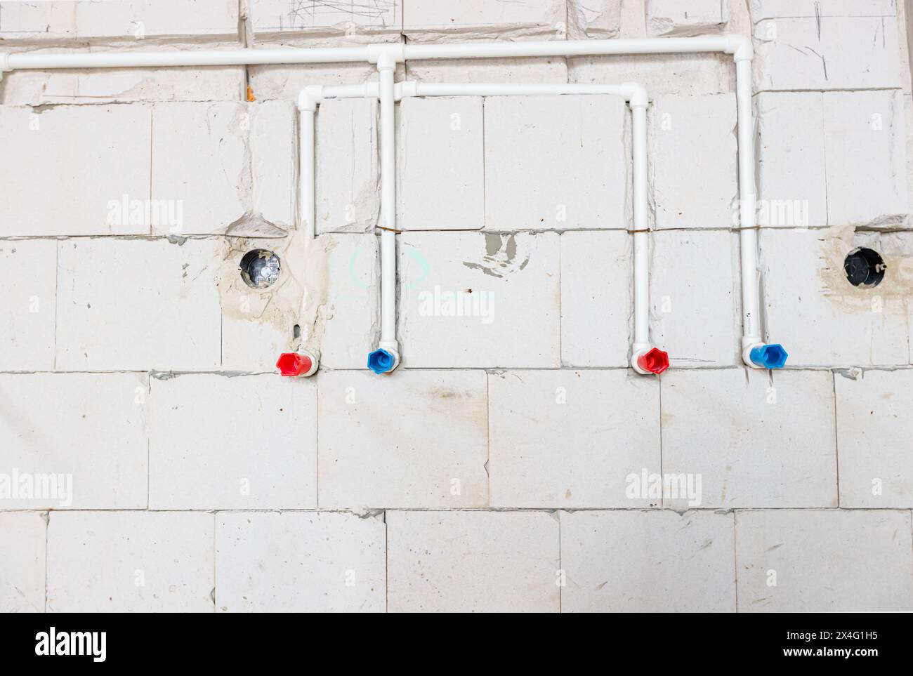 Exposed piping hi-res stock photography and images - Alamy