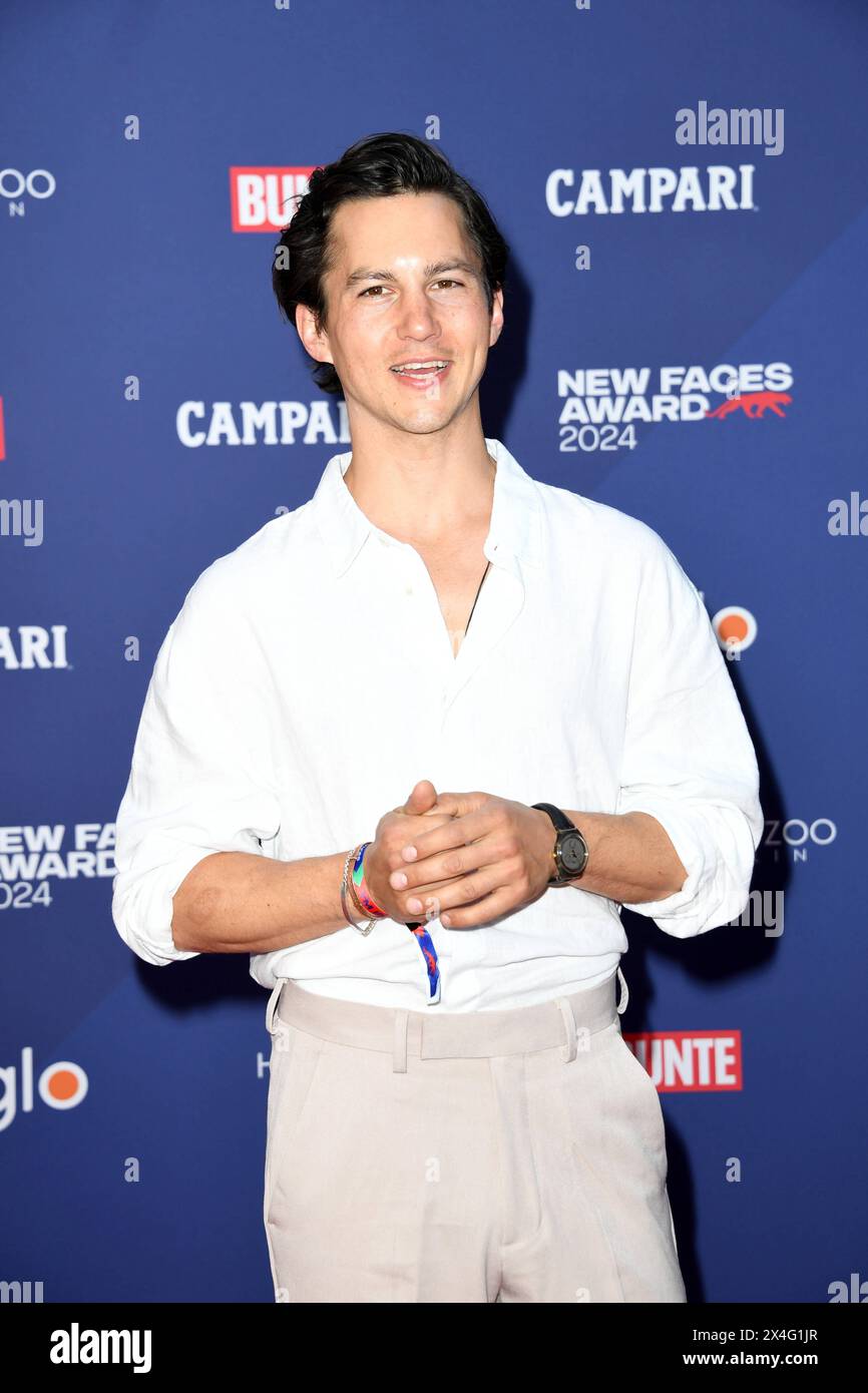 RECORD DATE NOT STATED Tim Oliver Schultz *** Tim Oliver Schultz Stock ...