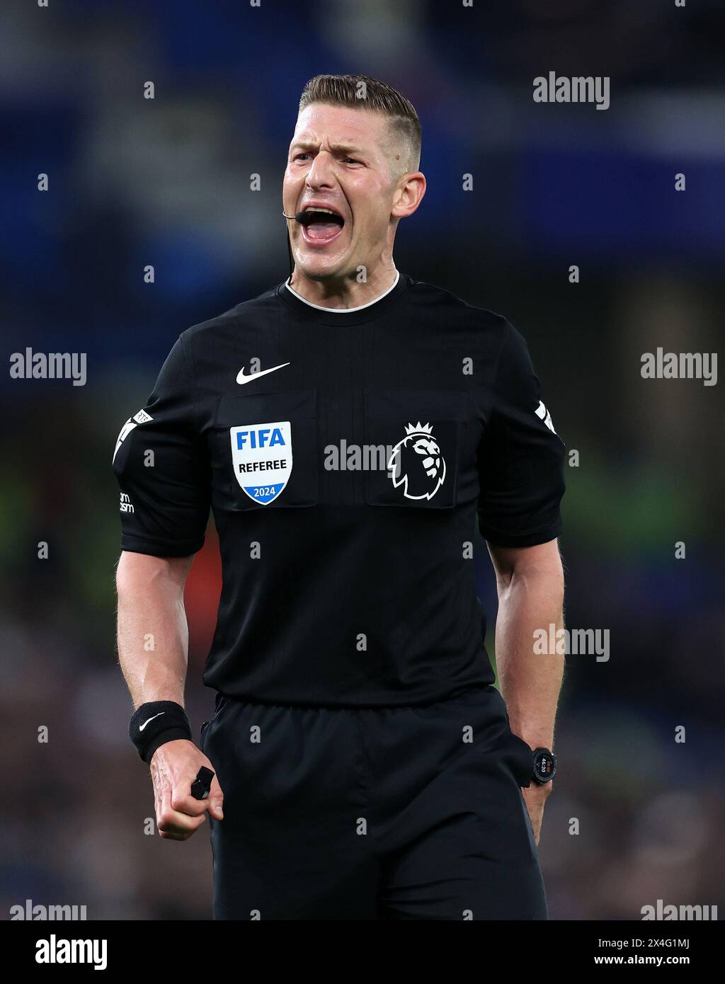 Robert jones referee hi-res stock photography and images - Alamy