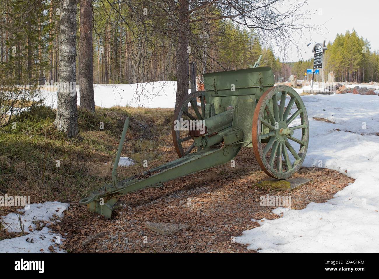 Old Finnish artillery cannon from the Second World War Stock Photo - Alamy