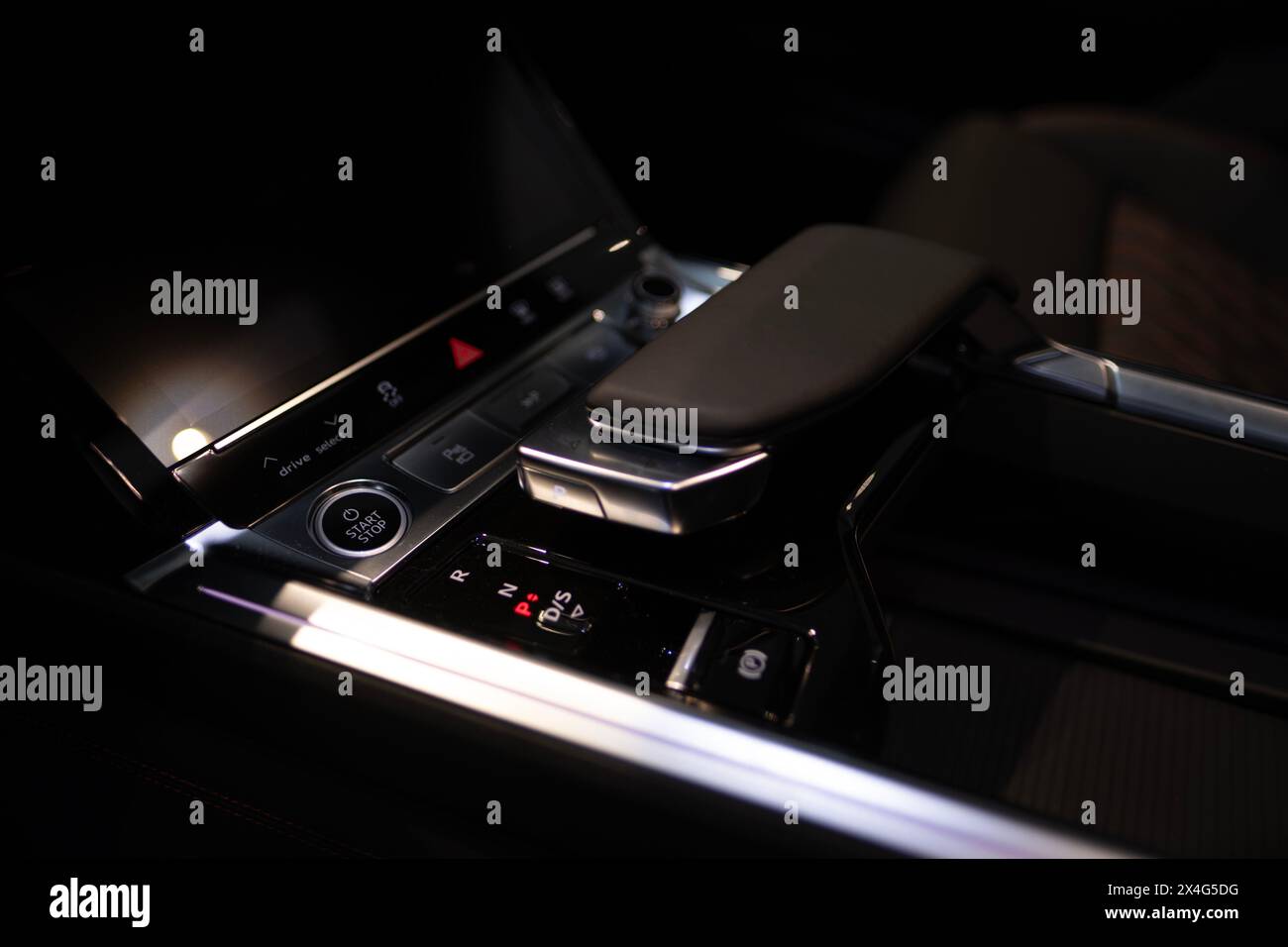 center console, Interior Electric Car, digital gauge cluster Audi Q8 ...