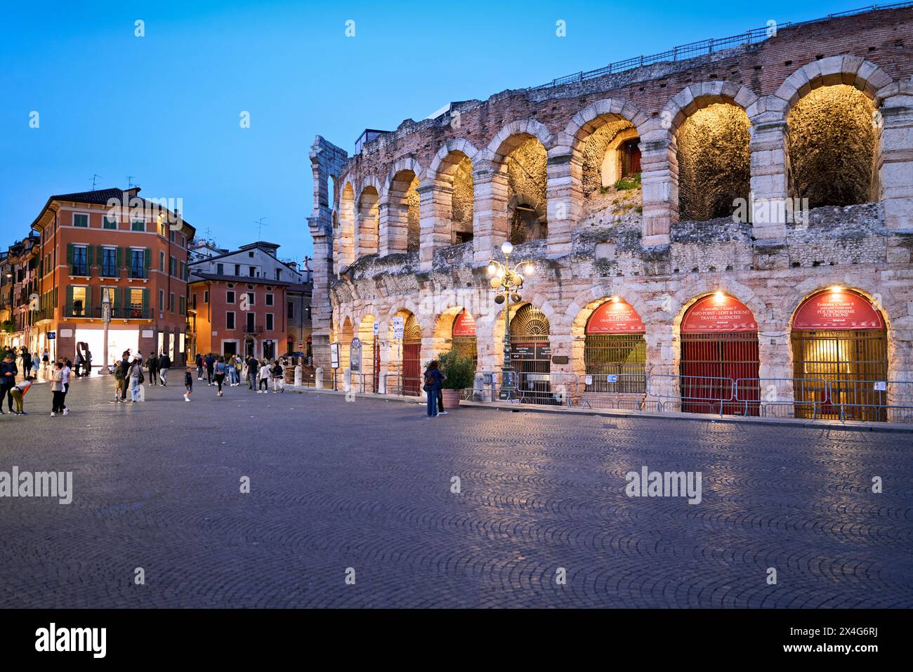 Classical amphitheatre hi-res stock photography and images - Alamy