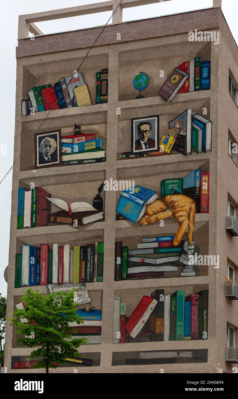 Tirana mural hi-res stock photography and images - Alamy