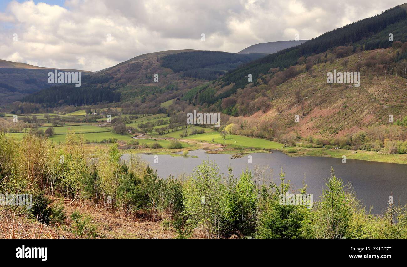 View of the Brecon Beacons National Park from around the Talybont ...