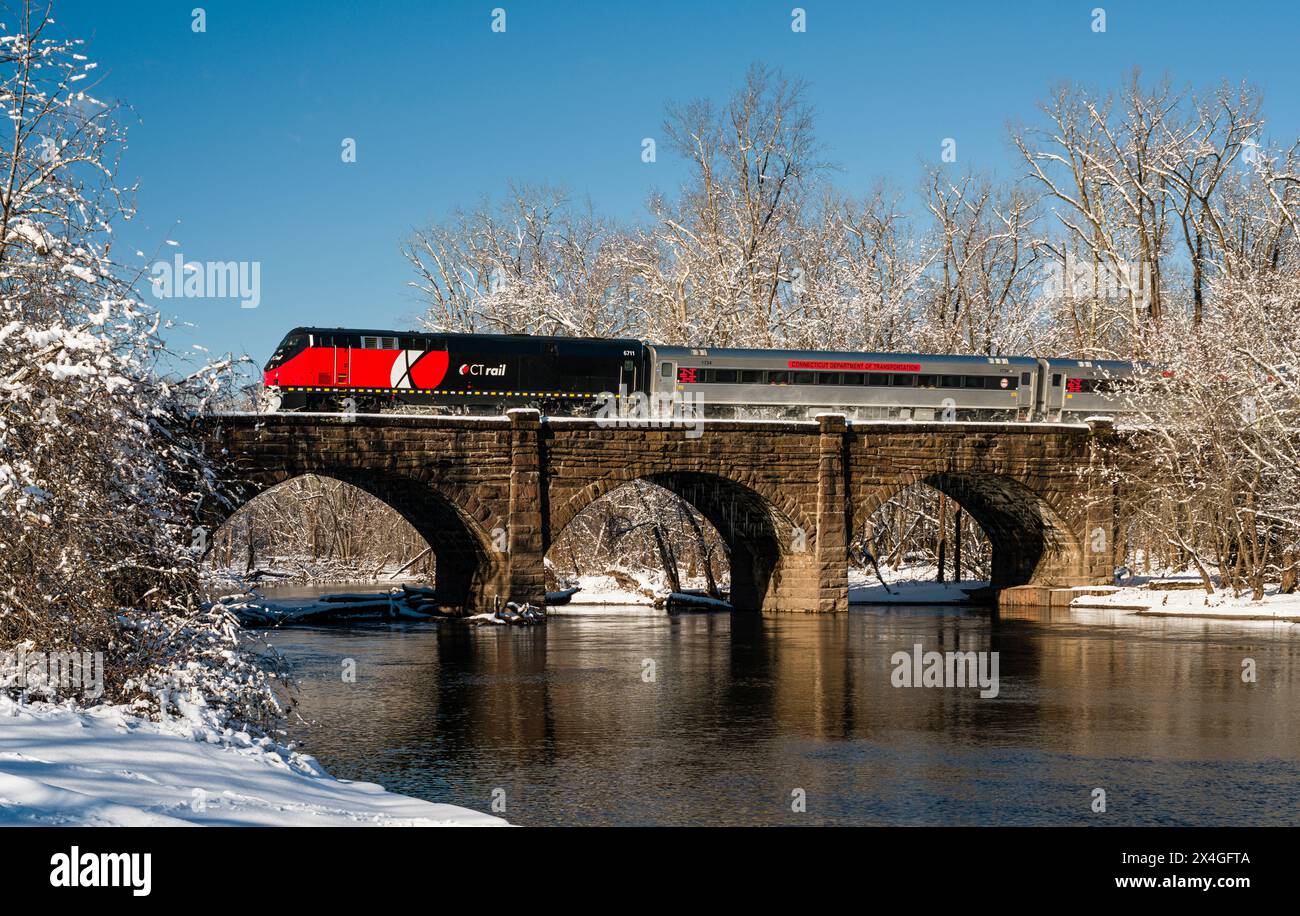 CT Rail Train over the Farmington River Railroad Bridge Windsor ...