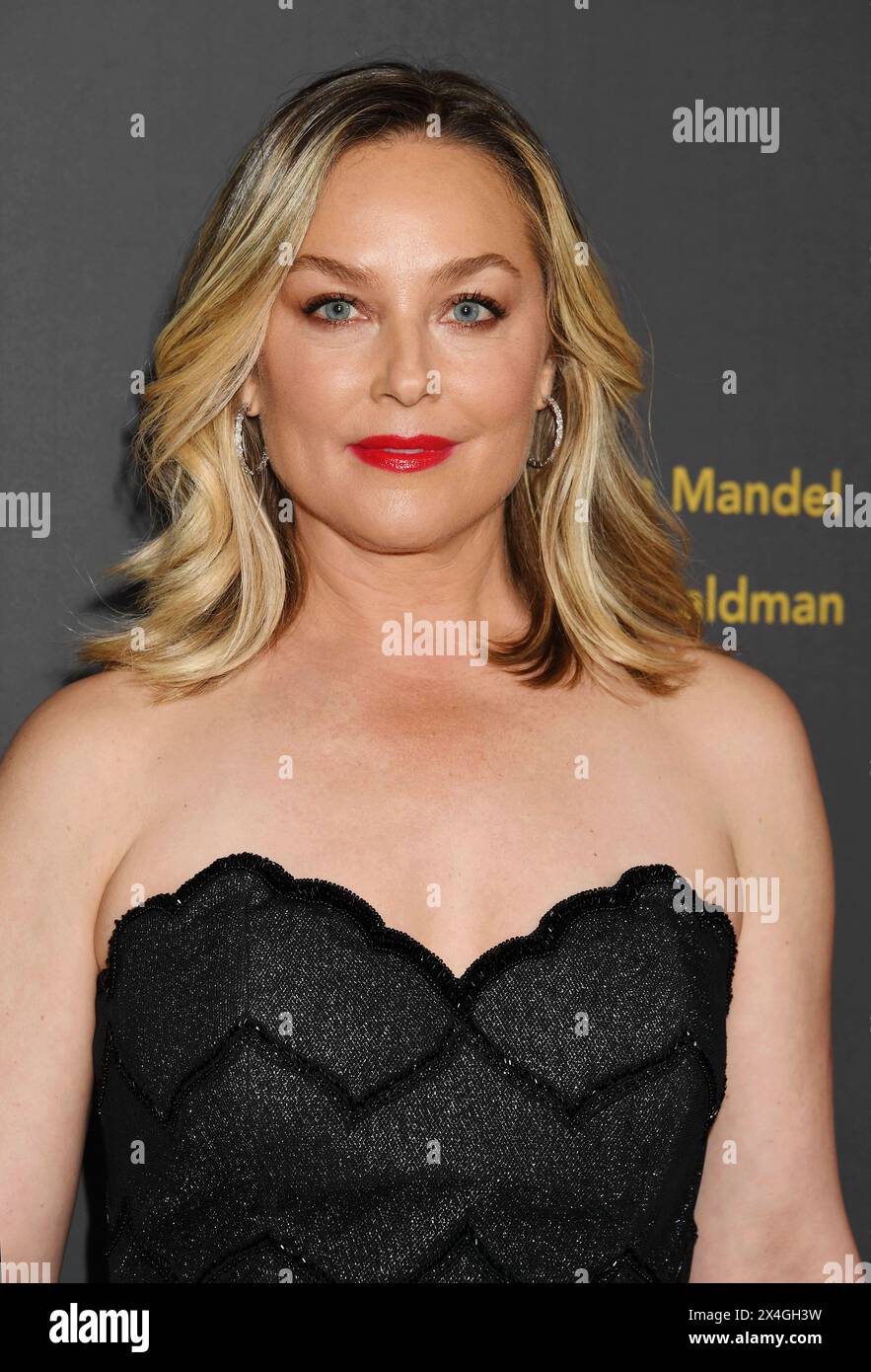 BEVERLY HILLS, CALIFORNIA - MAY 02: Elisabeth Röhm attends Jhpiego ...